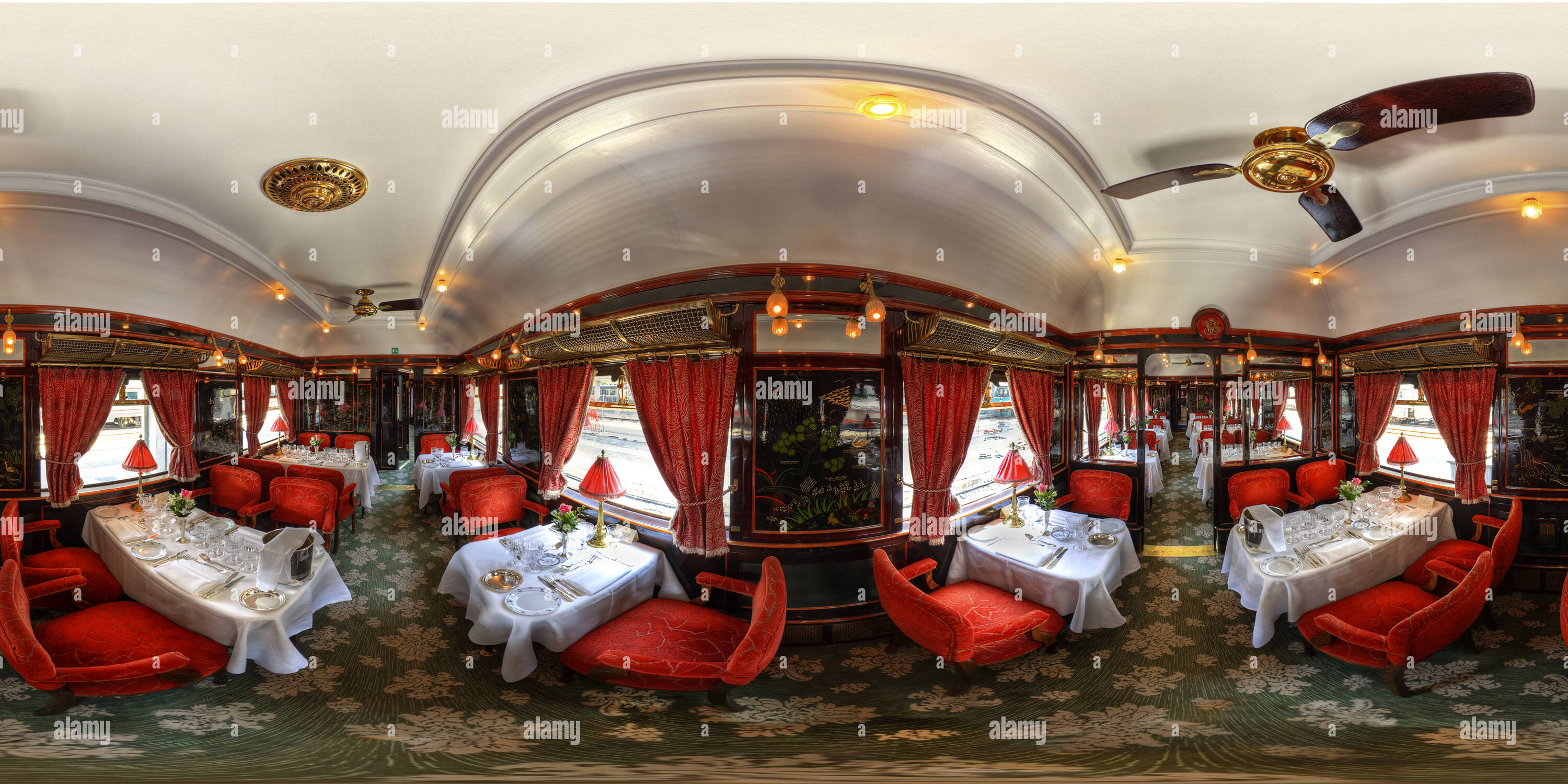 360° view of orient express luxury train - Alamy