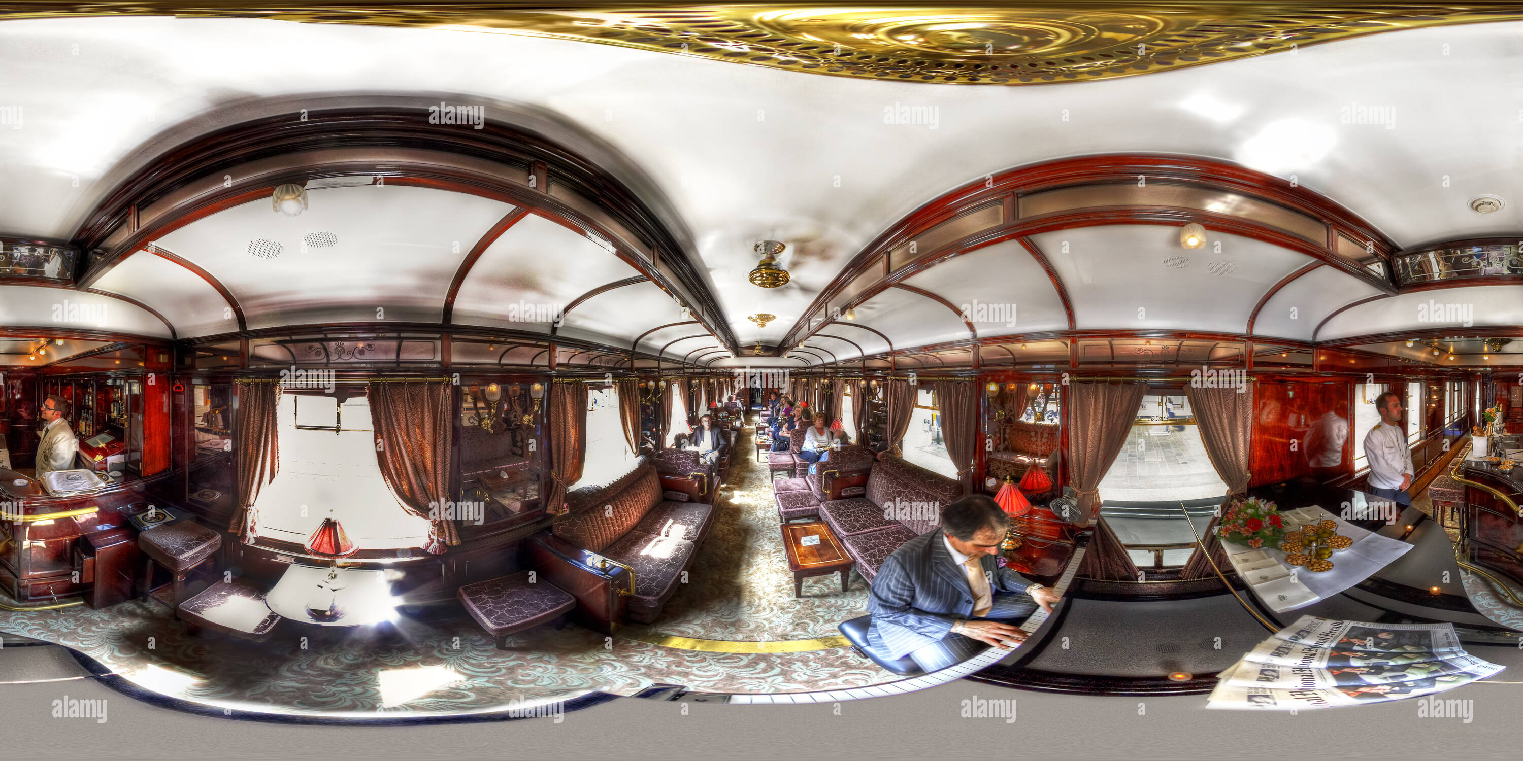 360° view of orient express luxury train - Alamy