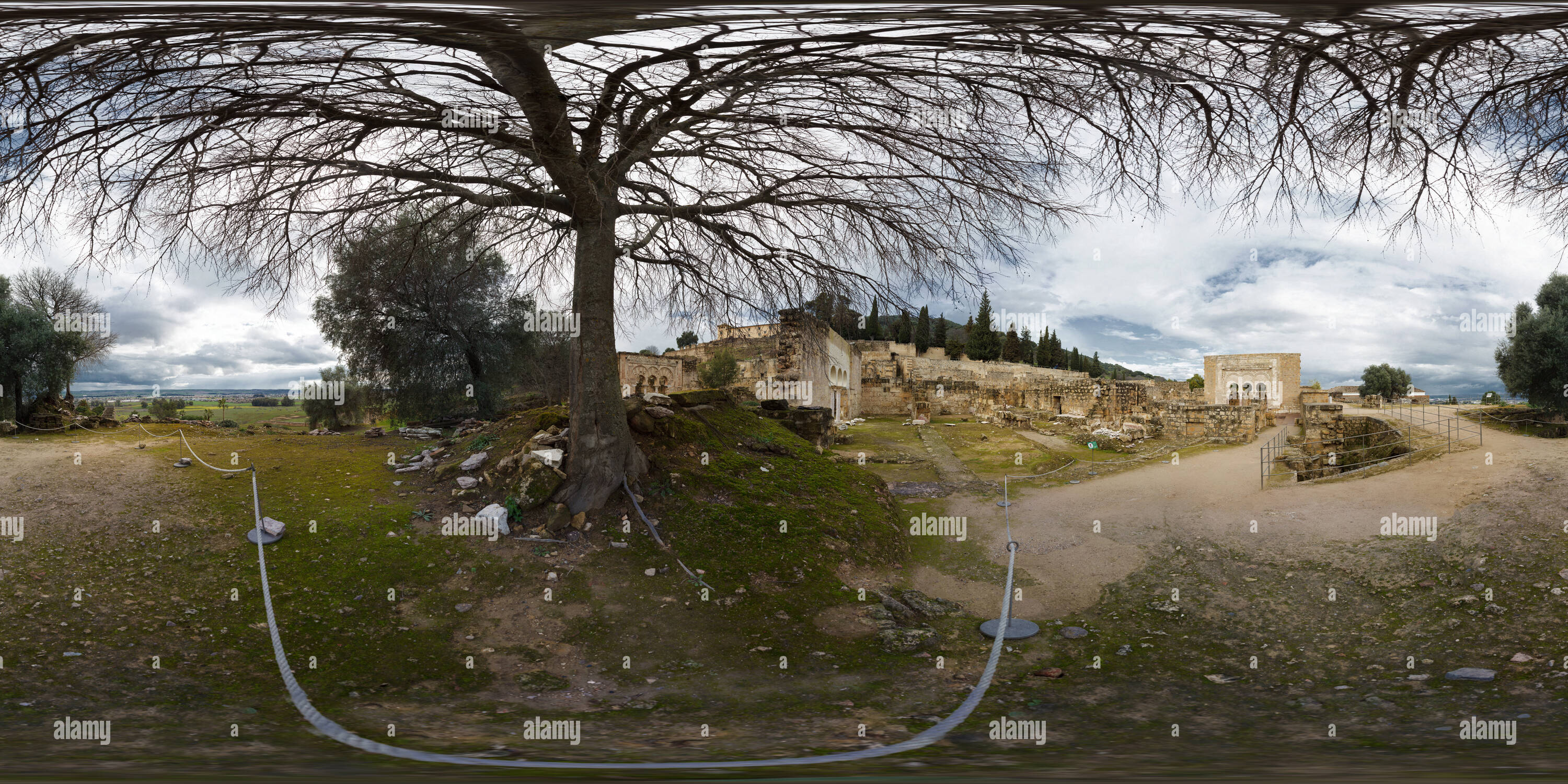 360° view of madinat al-zahra arab ruins in cordoba - Alamy