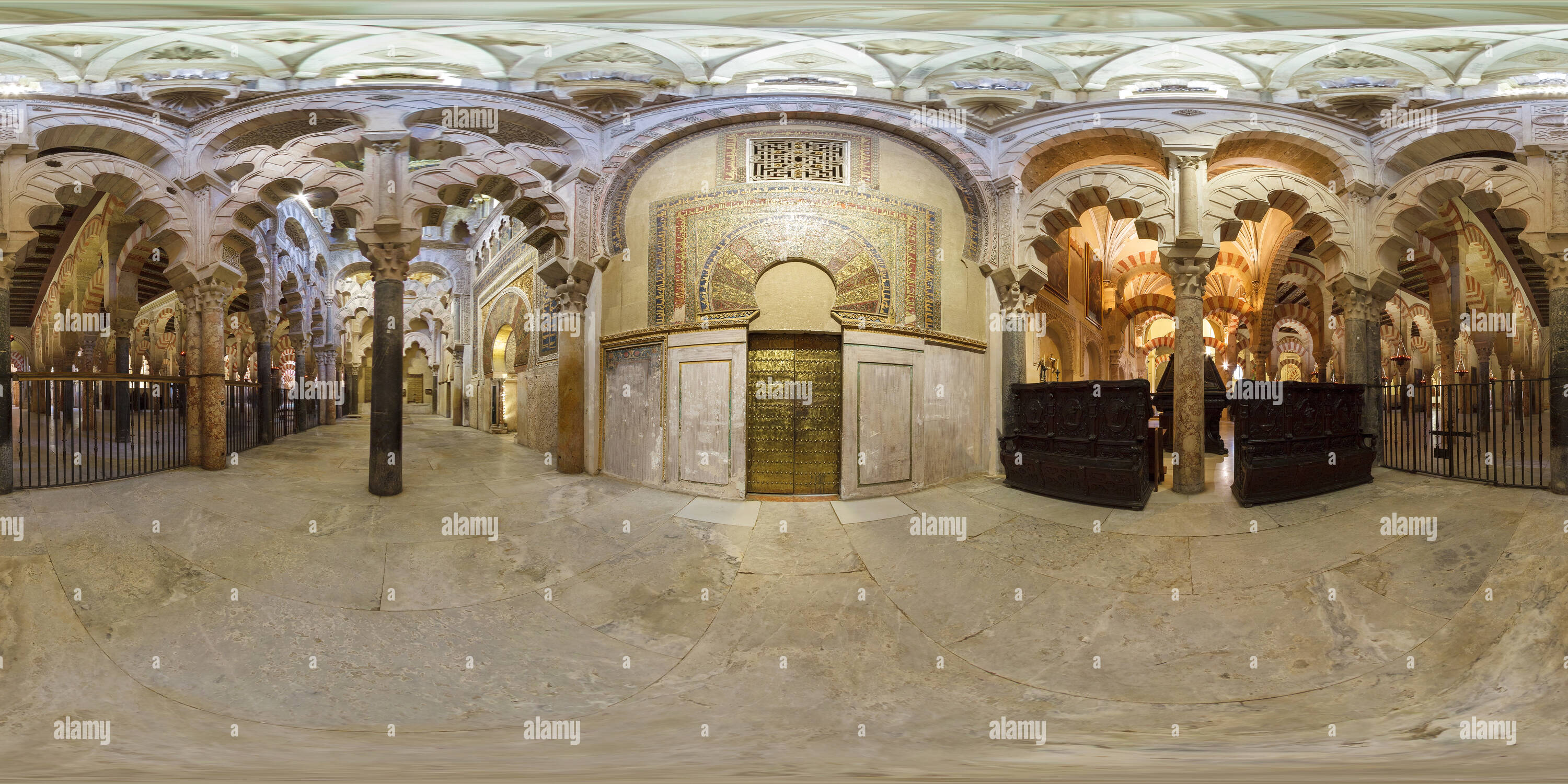360° view of mosque of cordoba - Alamy