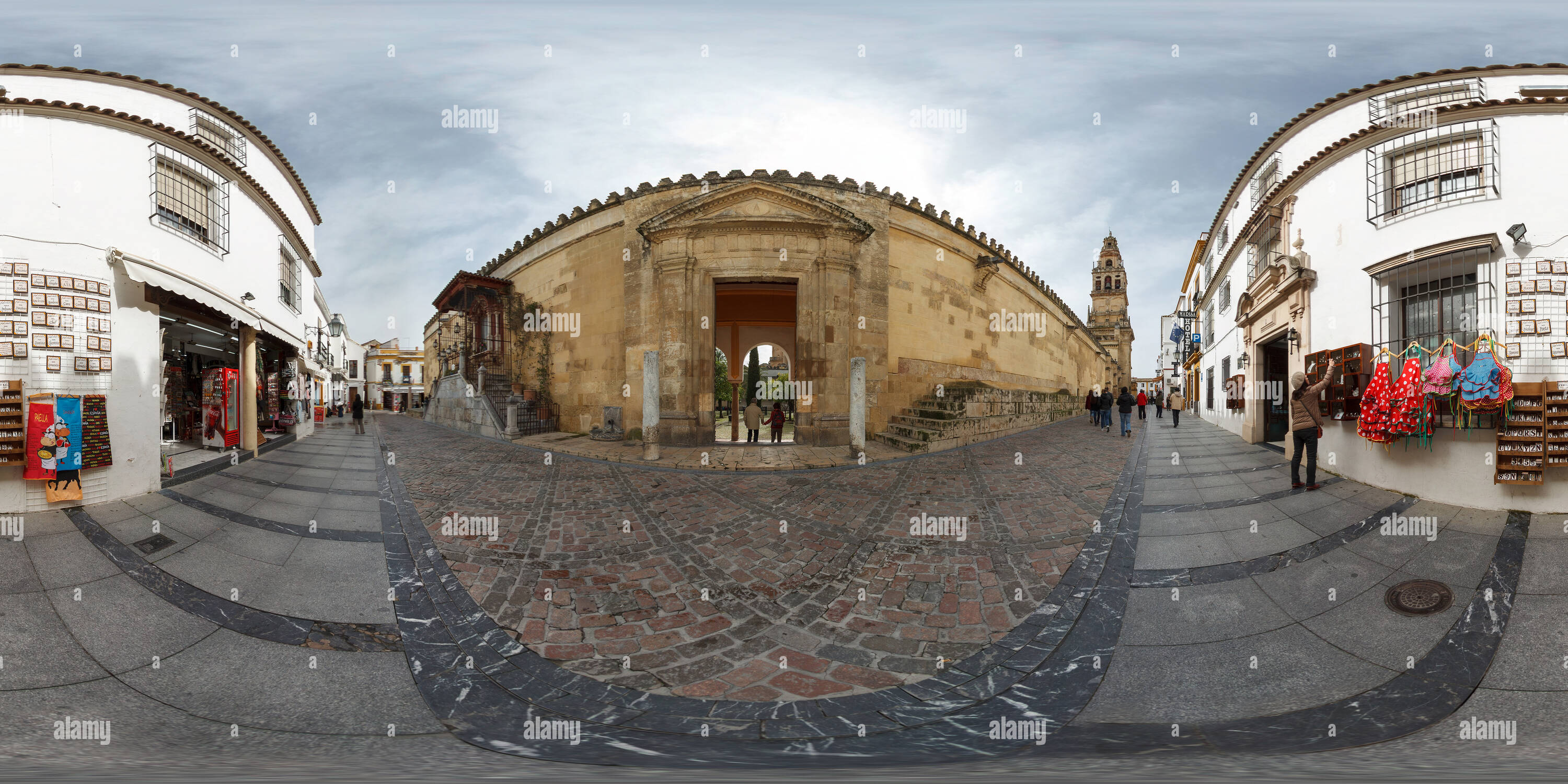 360° view of mosque of cordoba - Alamy