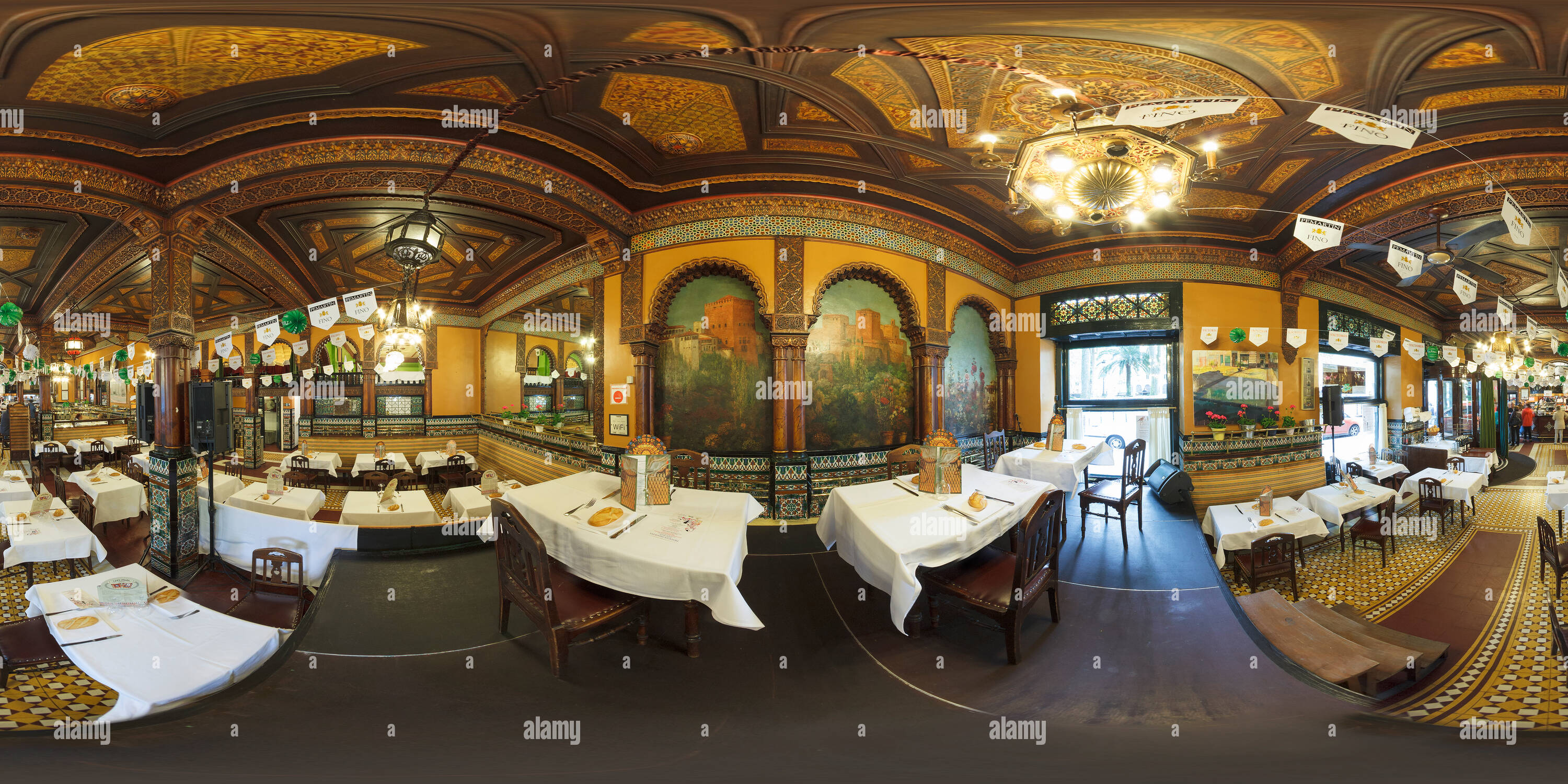360° view of iruna cafe in bilbao, spain - Alamy