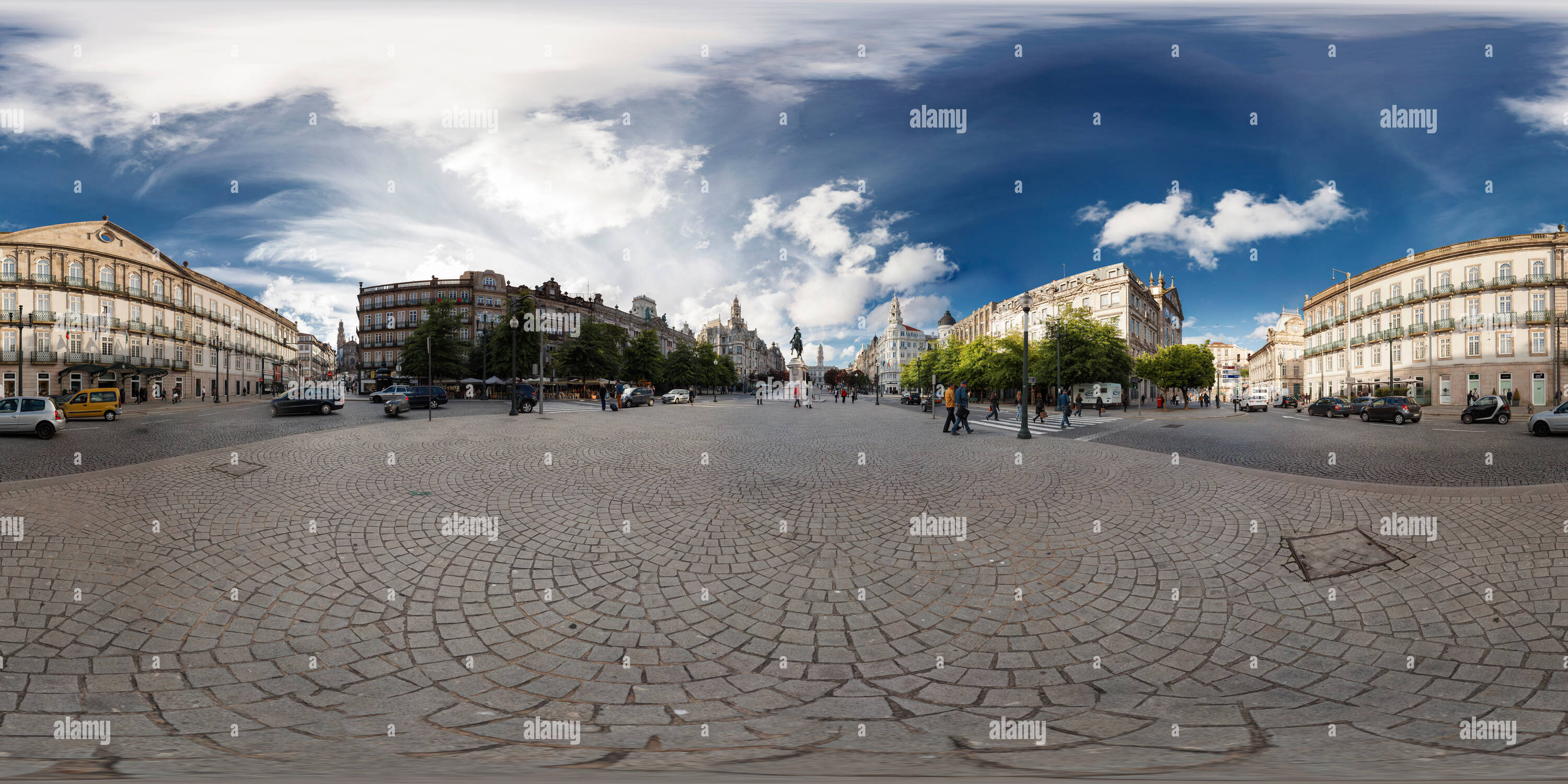 Porto square hi-res stock photography and images - Alamy