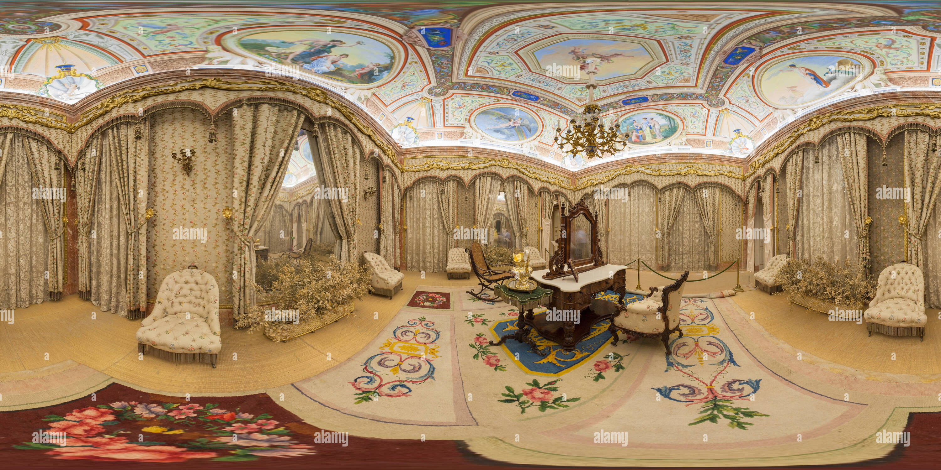 360° view of powder room. royal palace. aranjuez - Alamy
