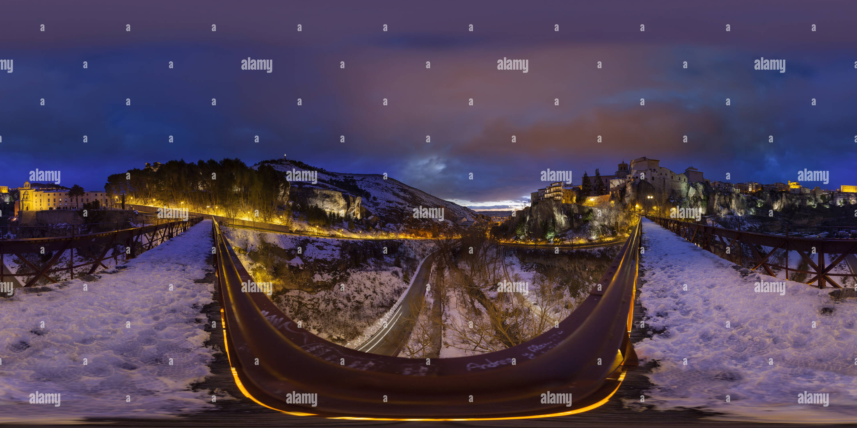 360° view of cuenca from san pablo bridge, spain - Alamy