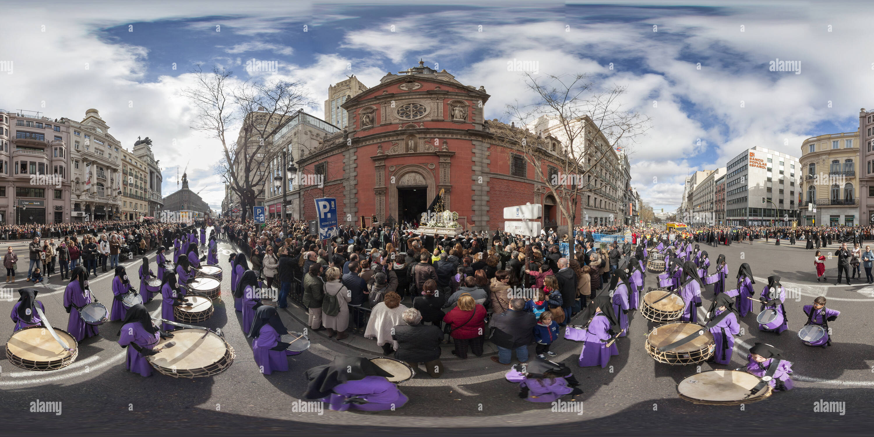 360° view of Easter Holy Week6. Madrid. Spain - Alamy