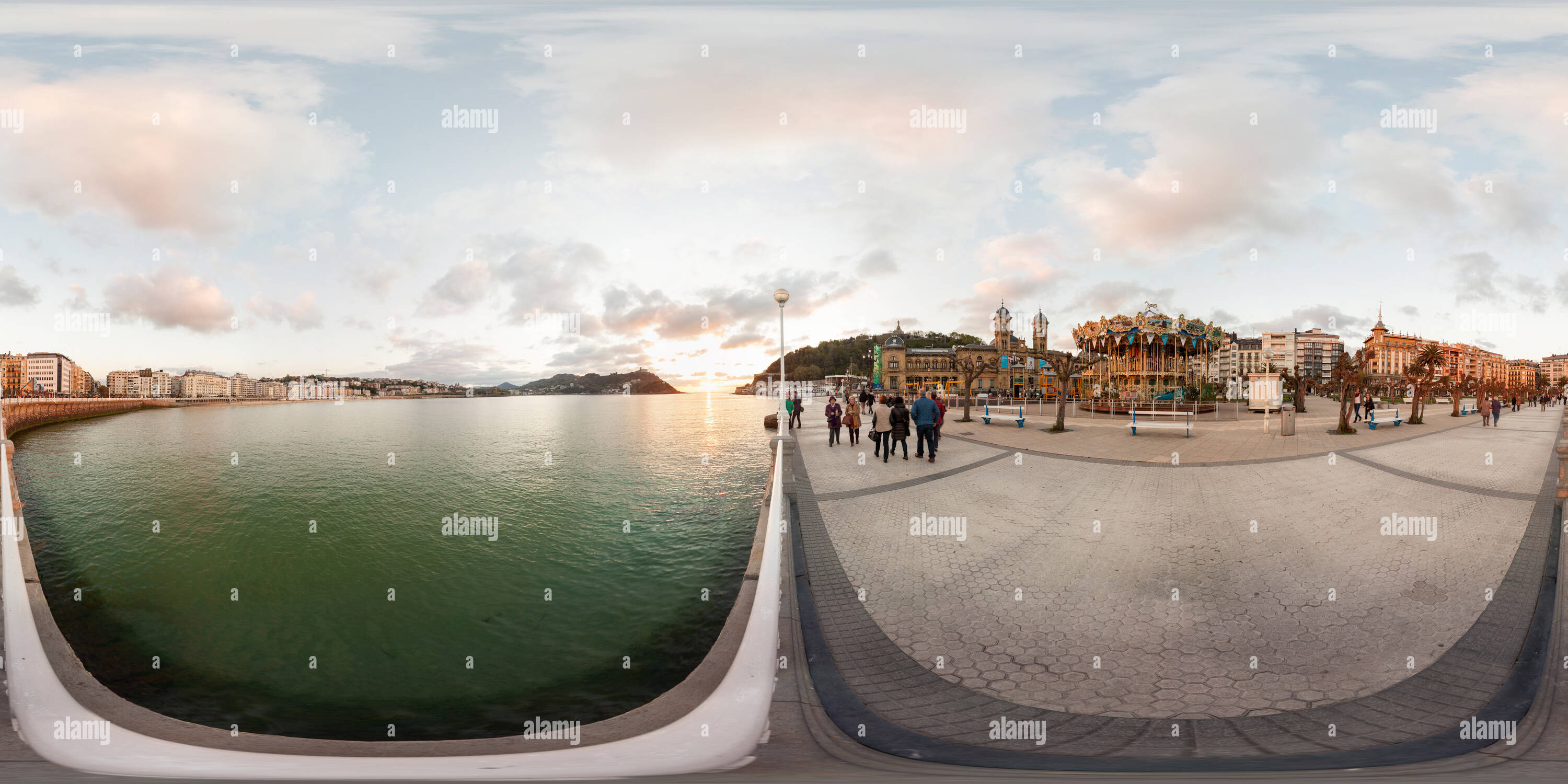 360° view of La concha promenade. San Sebastian. Spain - Alamy