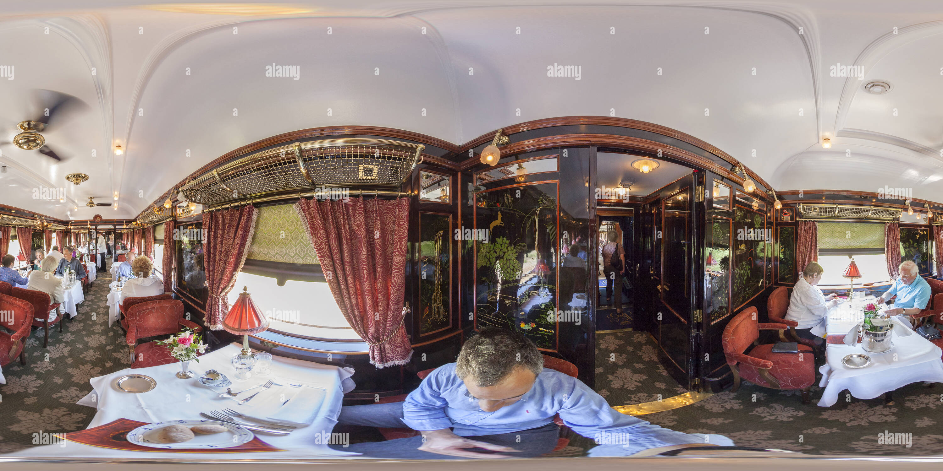 Orient Express Paris High Resolution Stock Photography and Images - Alamy