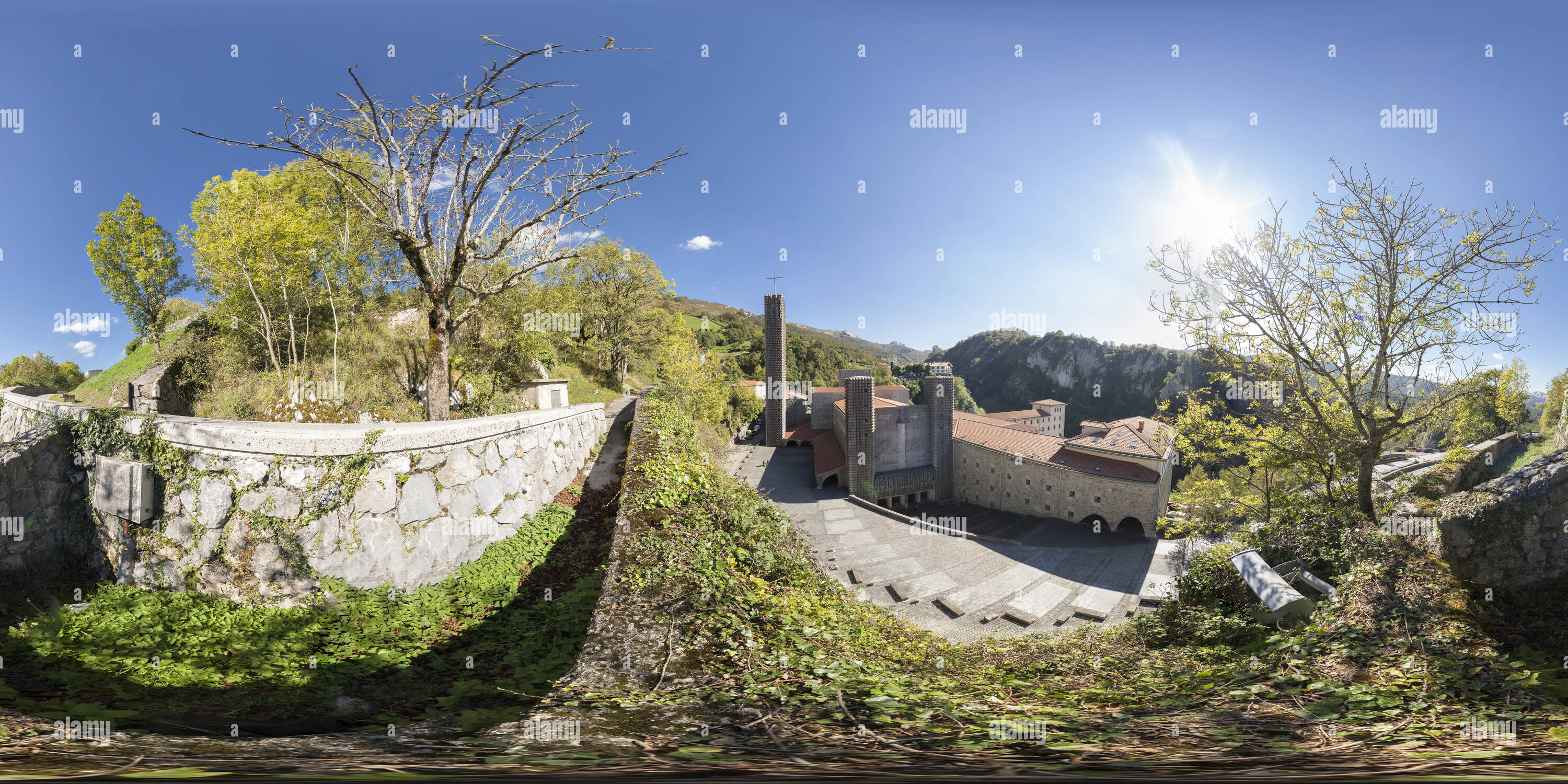 Sanctuary of arantzazu hi-res stock photography and images - Alamy
