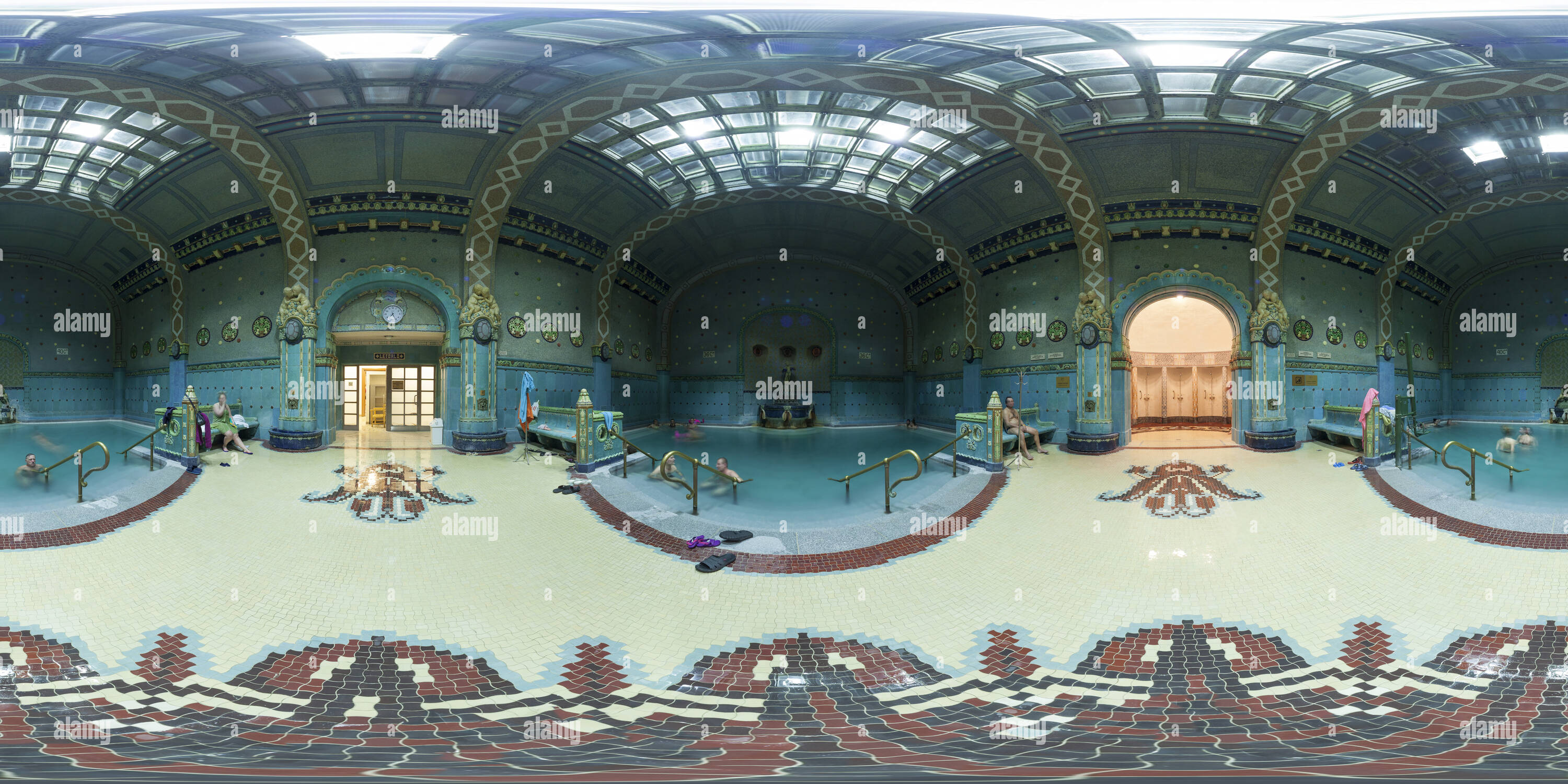 360° view of Gellert Thermal baths and spa2. Budapest - Alamy