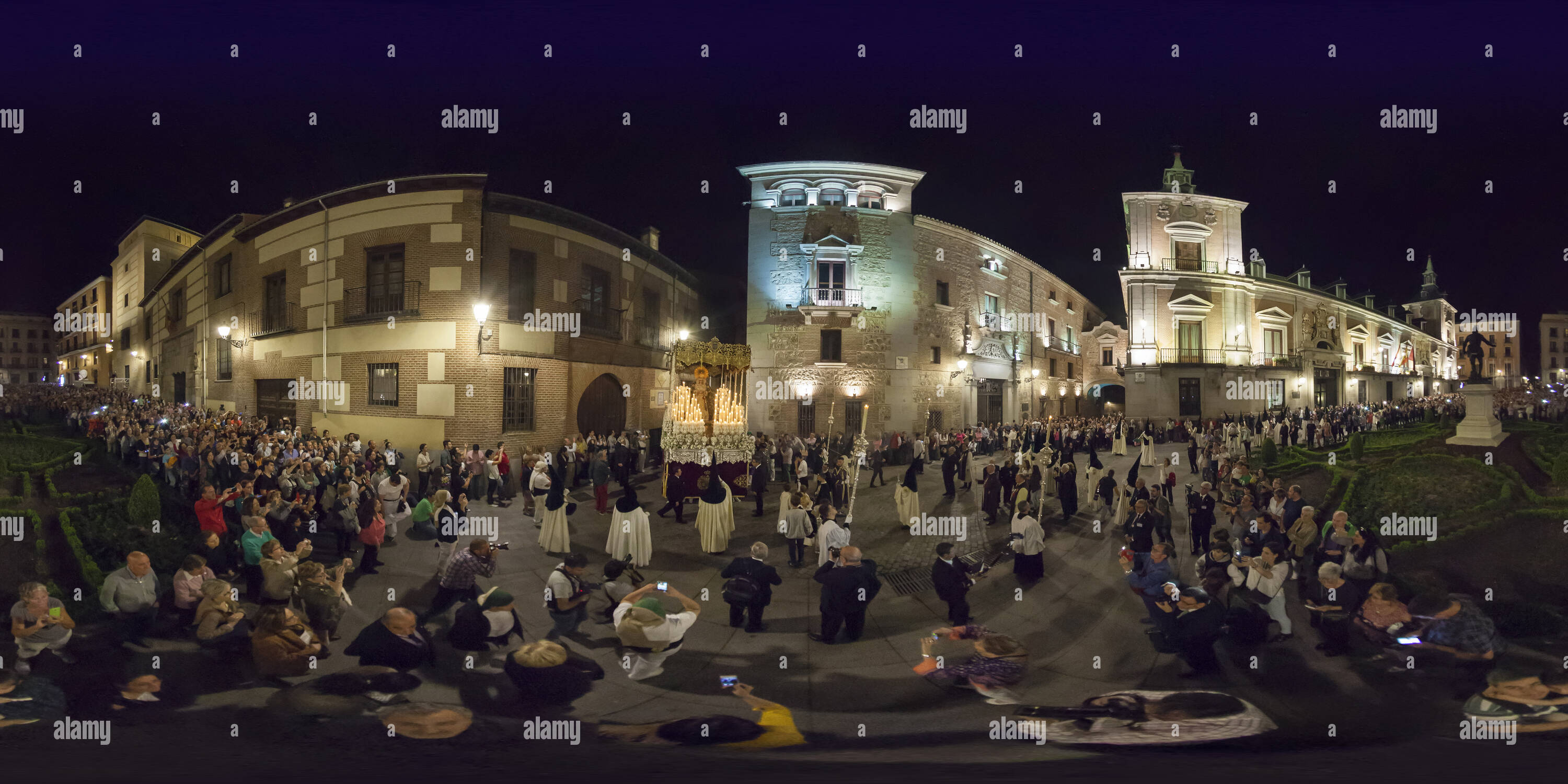 360° view of Holy Processions during Easter week of Virgin of La ...