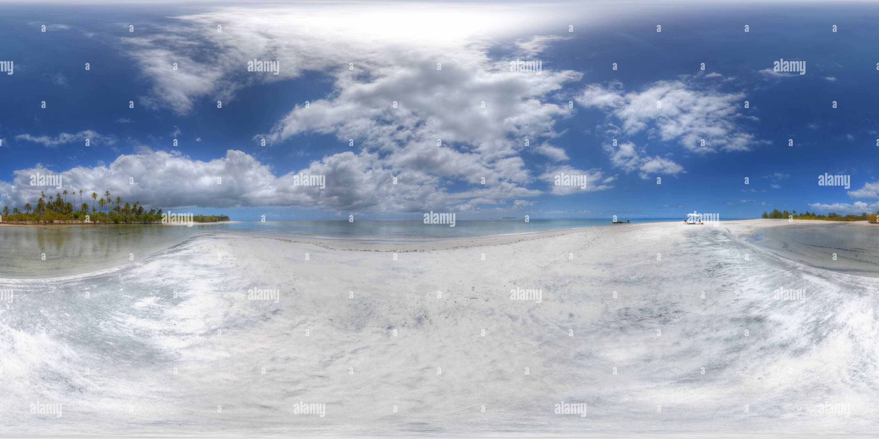 360° view of Lunch, Mafia Island, Tanzania - Alamy