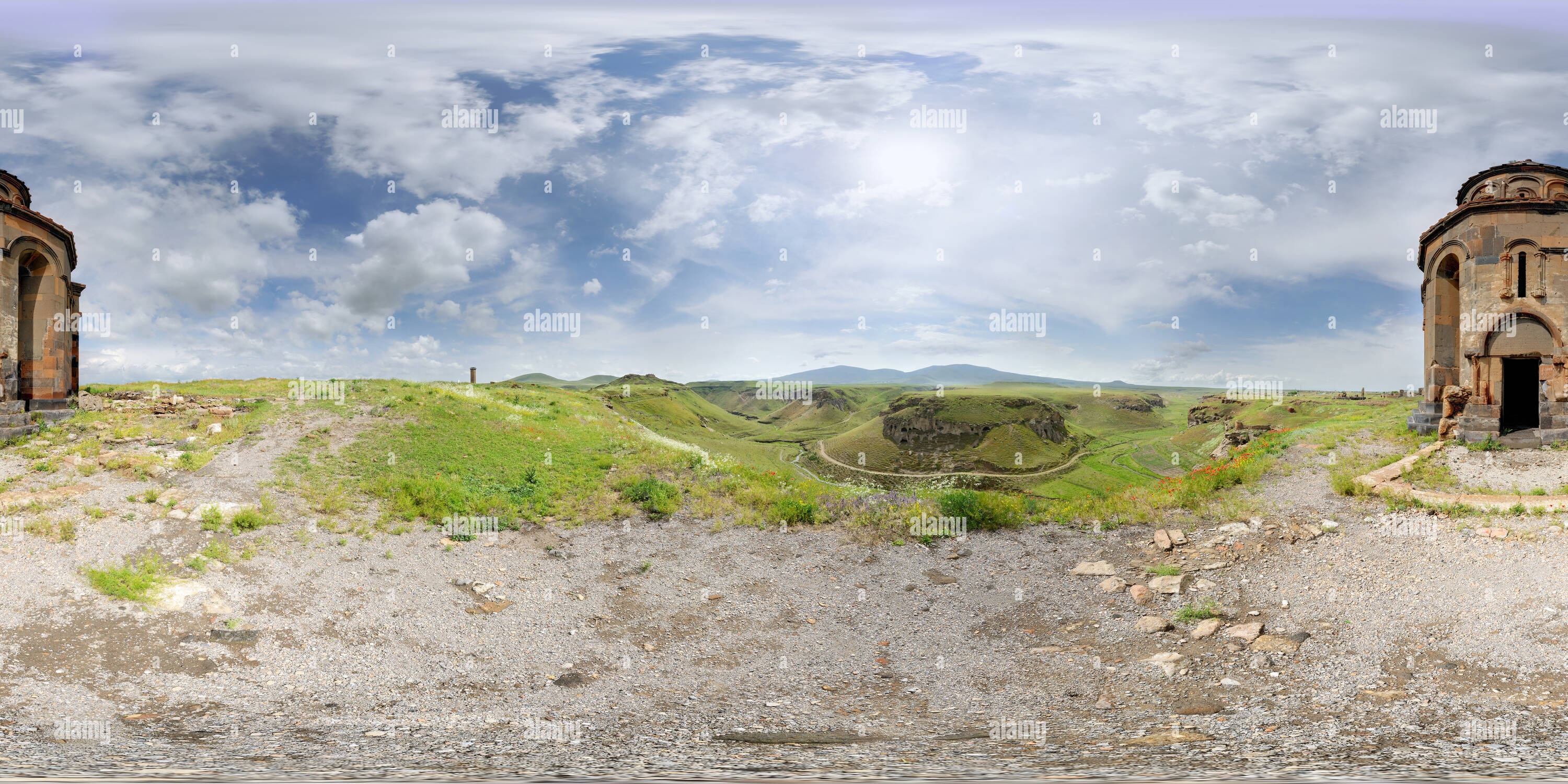 360° view of Ani Harabeleri - Abughamrents Kilisesi Dış - Alamy