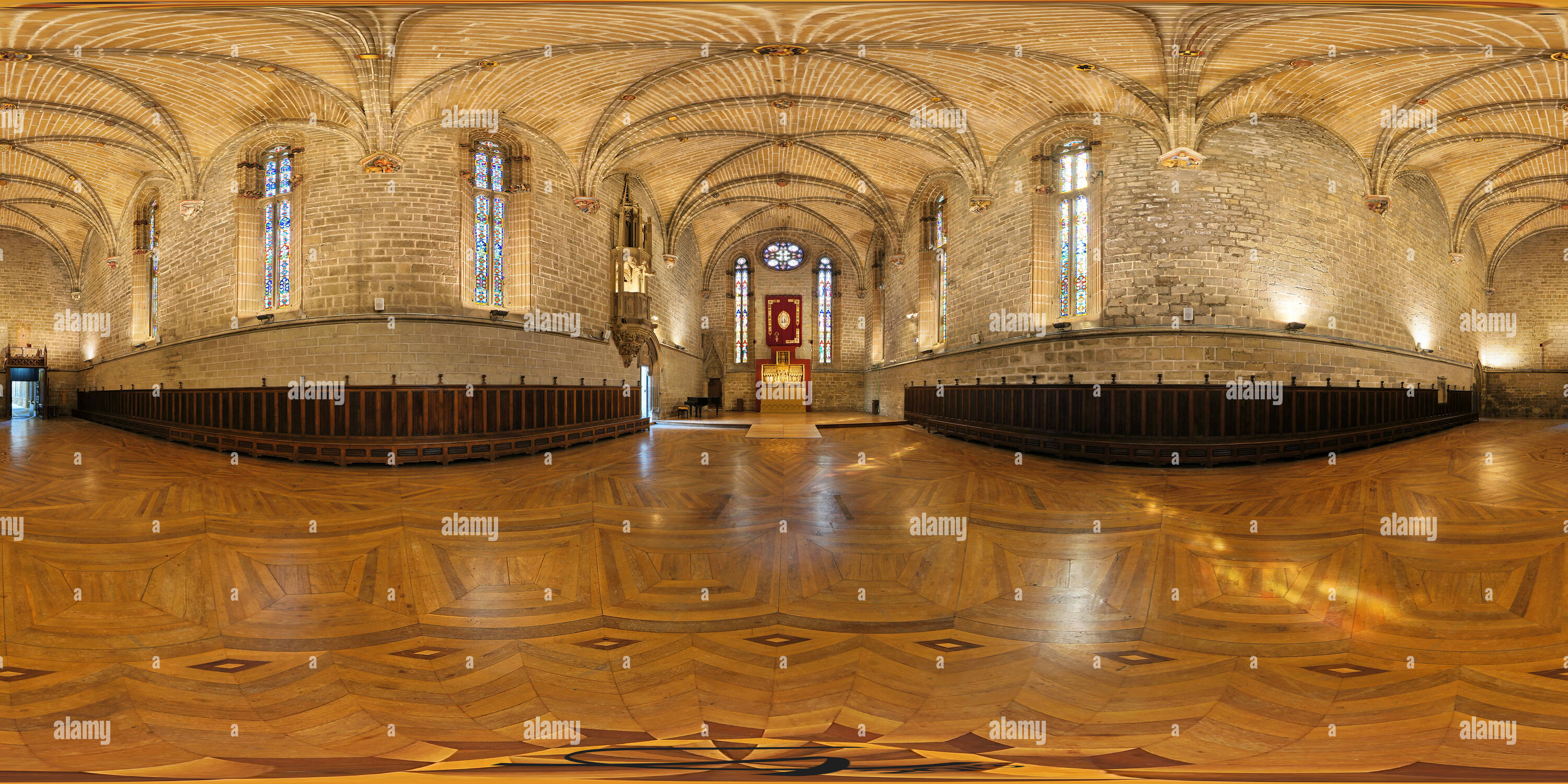 360° view of Pamplona - Cathedral Refectory - Alamy
