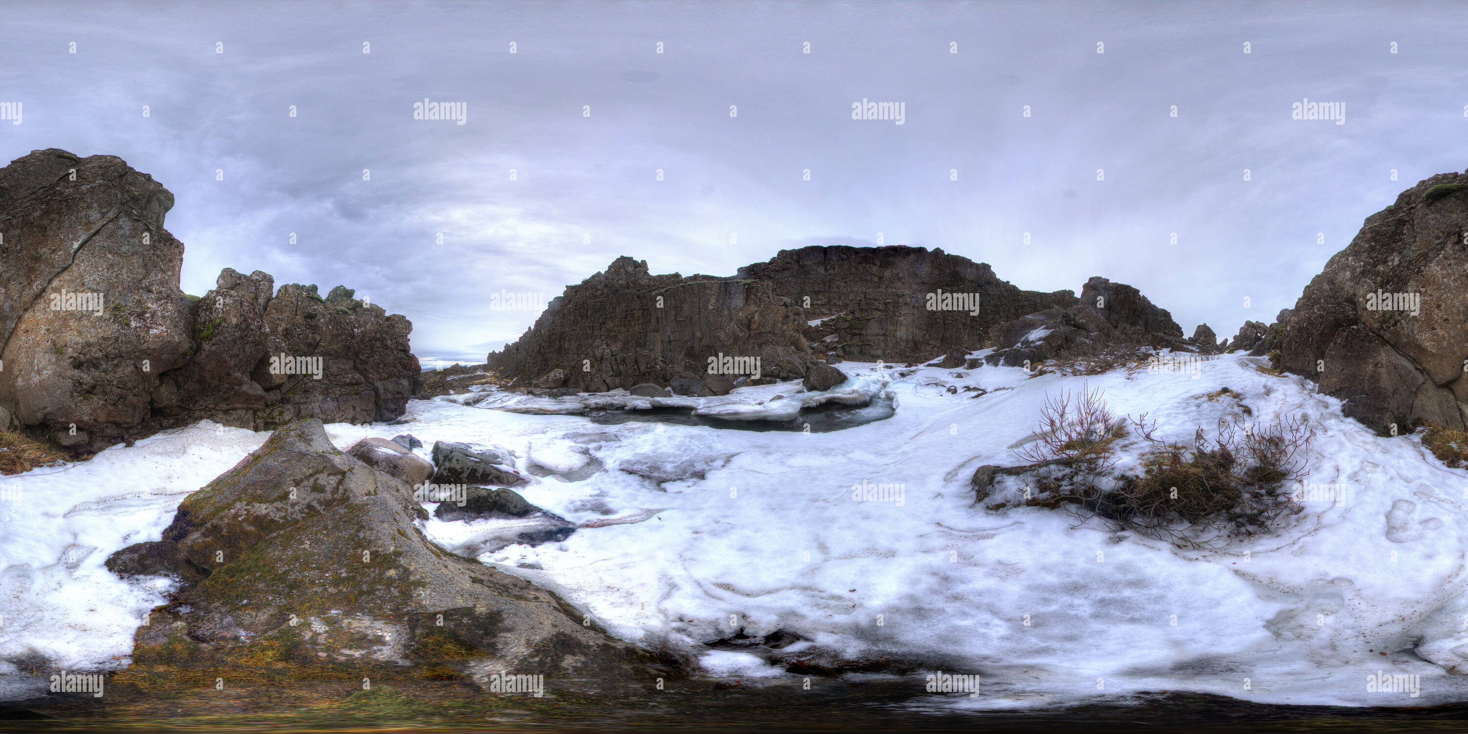 Faille islande hi-res stock photography and images - Alamy