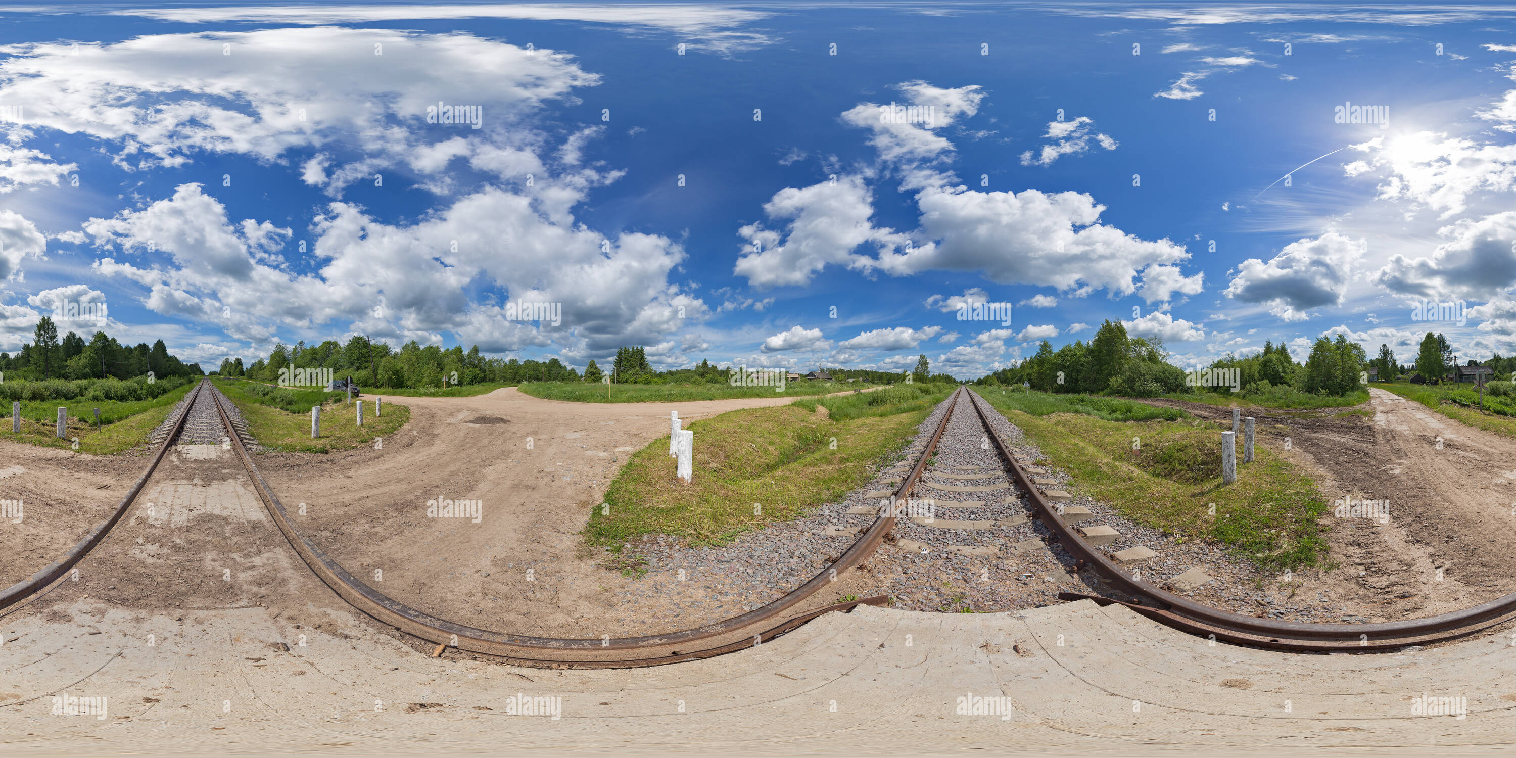 Vladimirsky tupik railroad crossing hi-res stock photography and images ...
