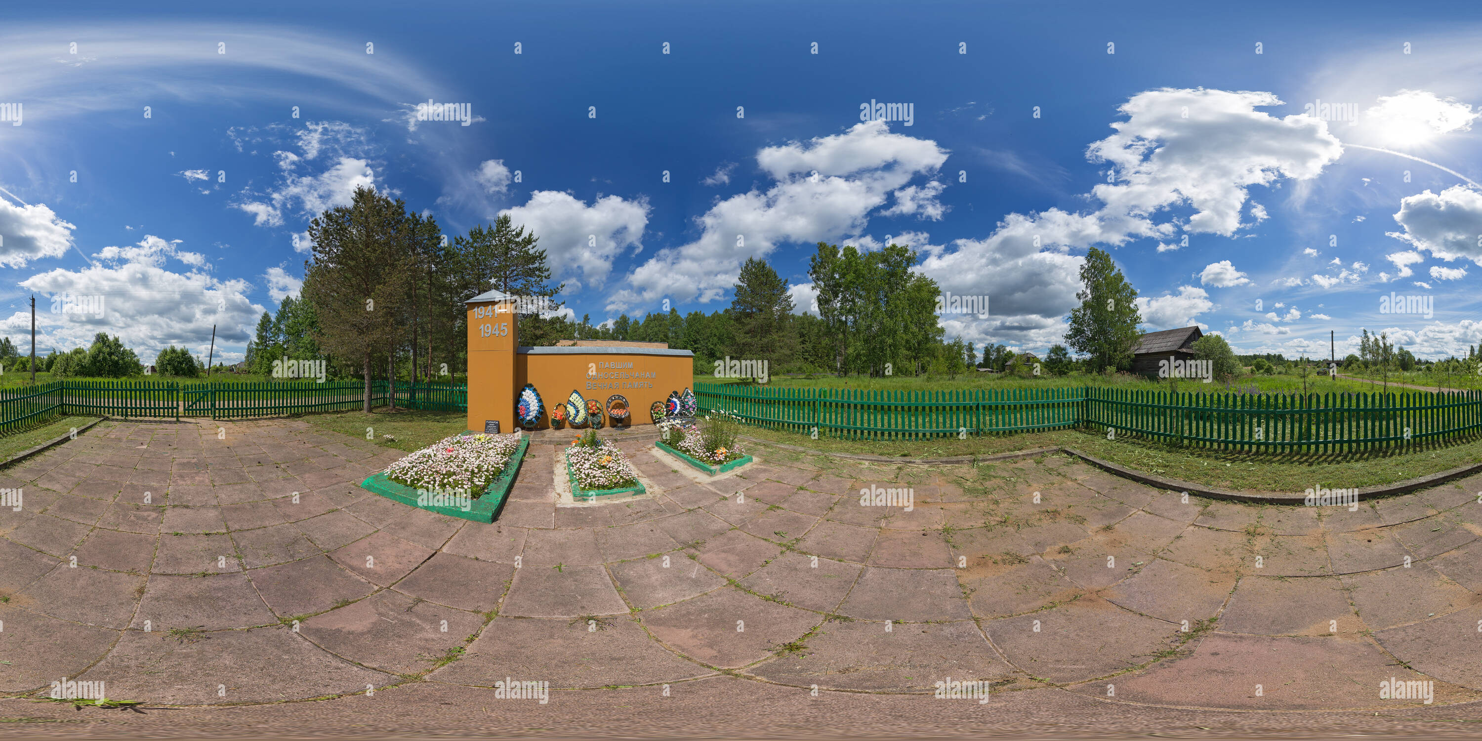 360° view of Monument to the soldiers in Vladimirsky Tupik - Alamy