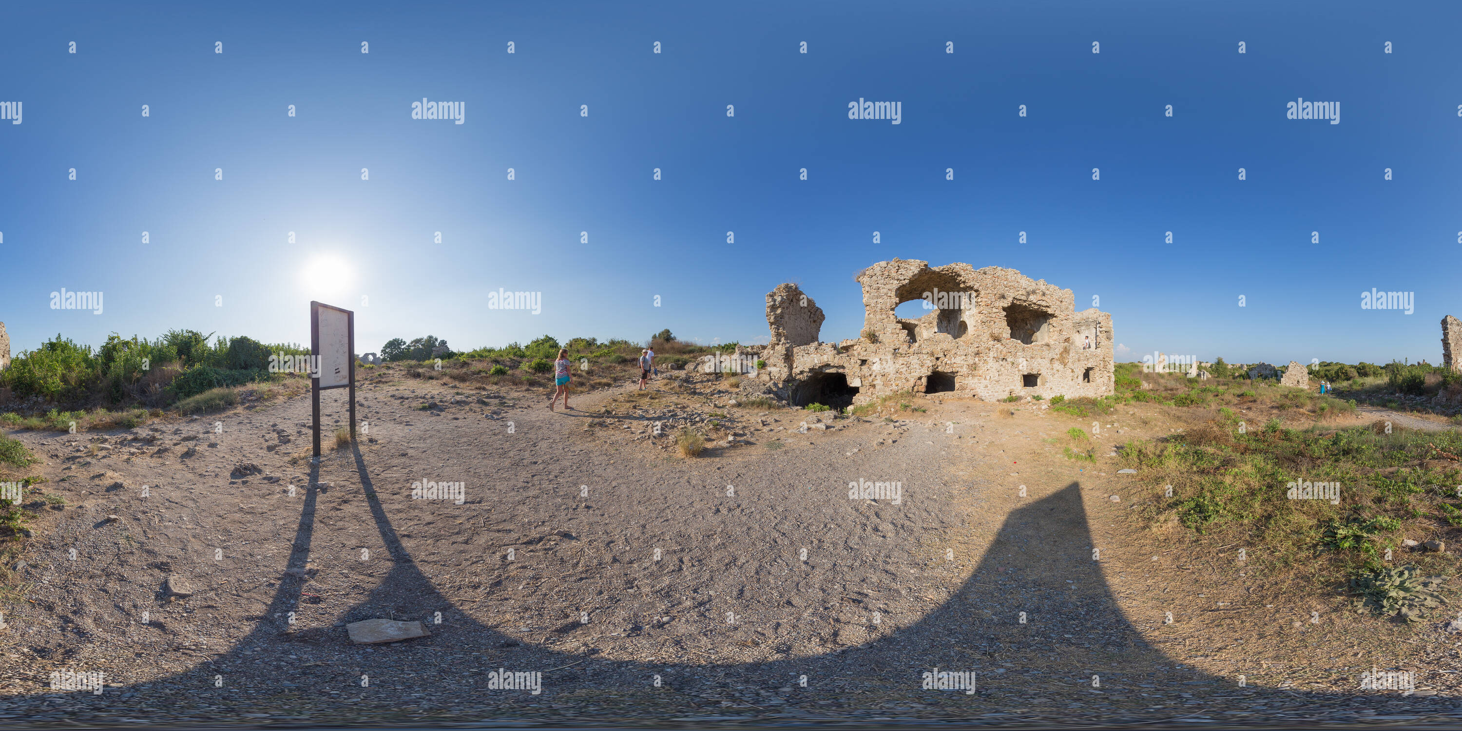 Side antik hospital hi-res stock photography and images - Alamy