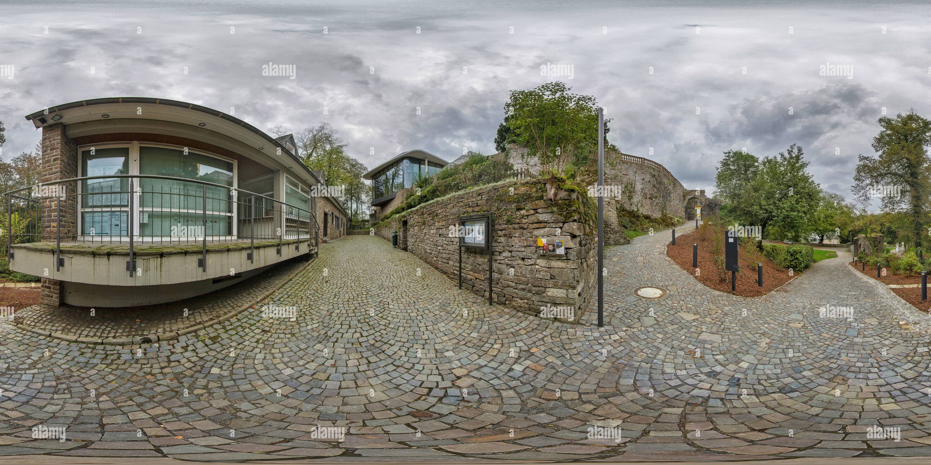 360° view of Schloss Homburg 3 - Alamy