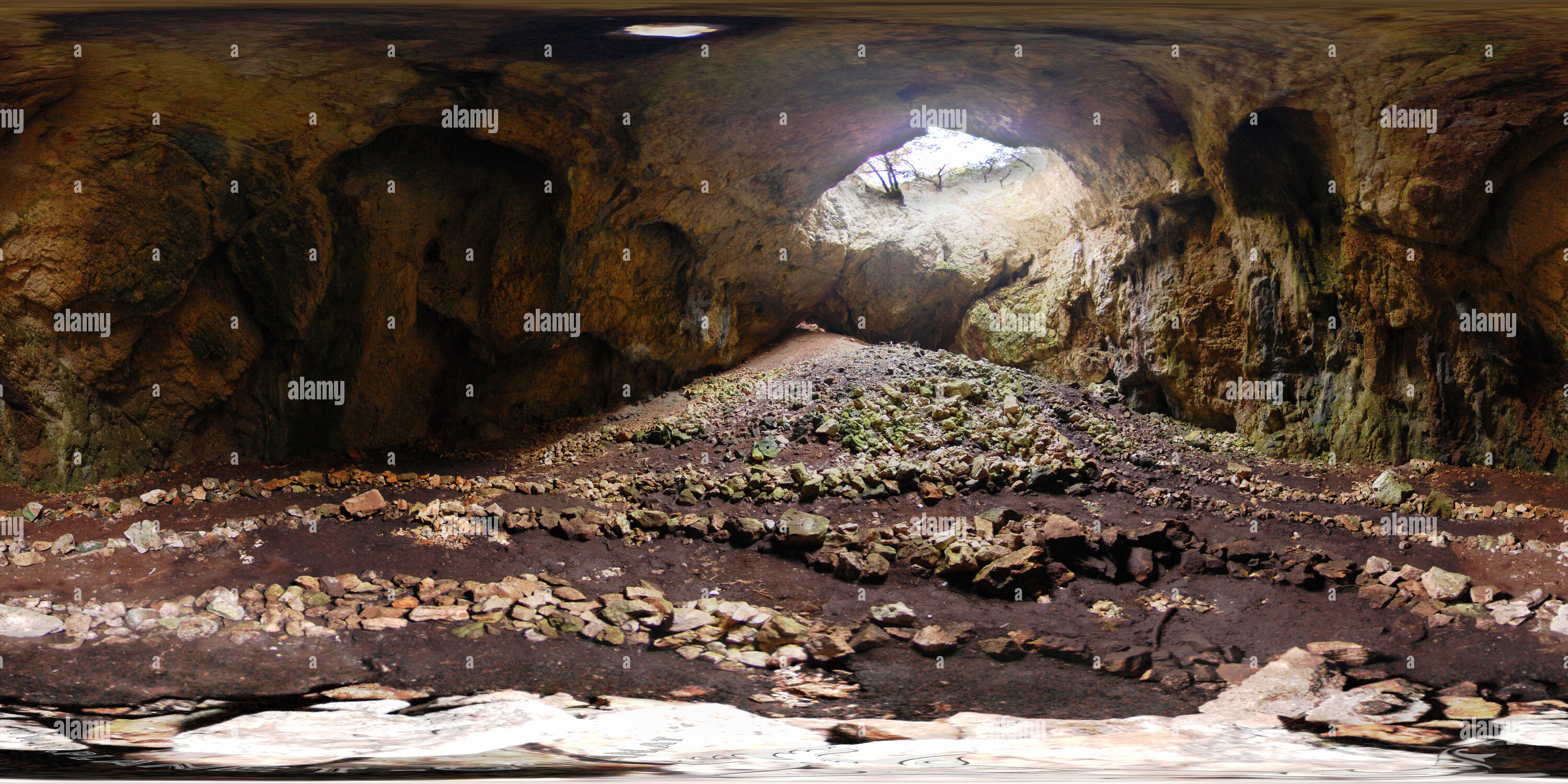 360° view of Cave "Jami na sredi" (correct position), Island Cres ...