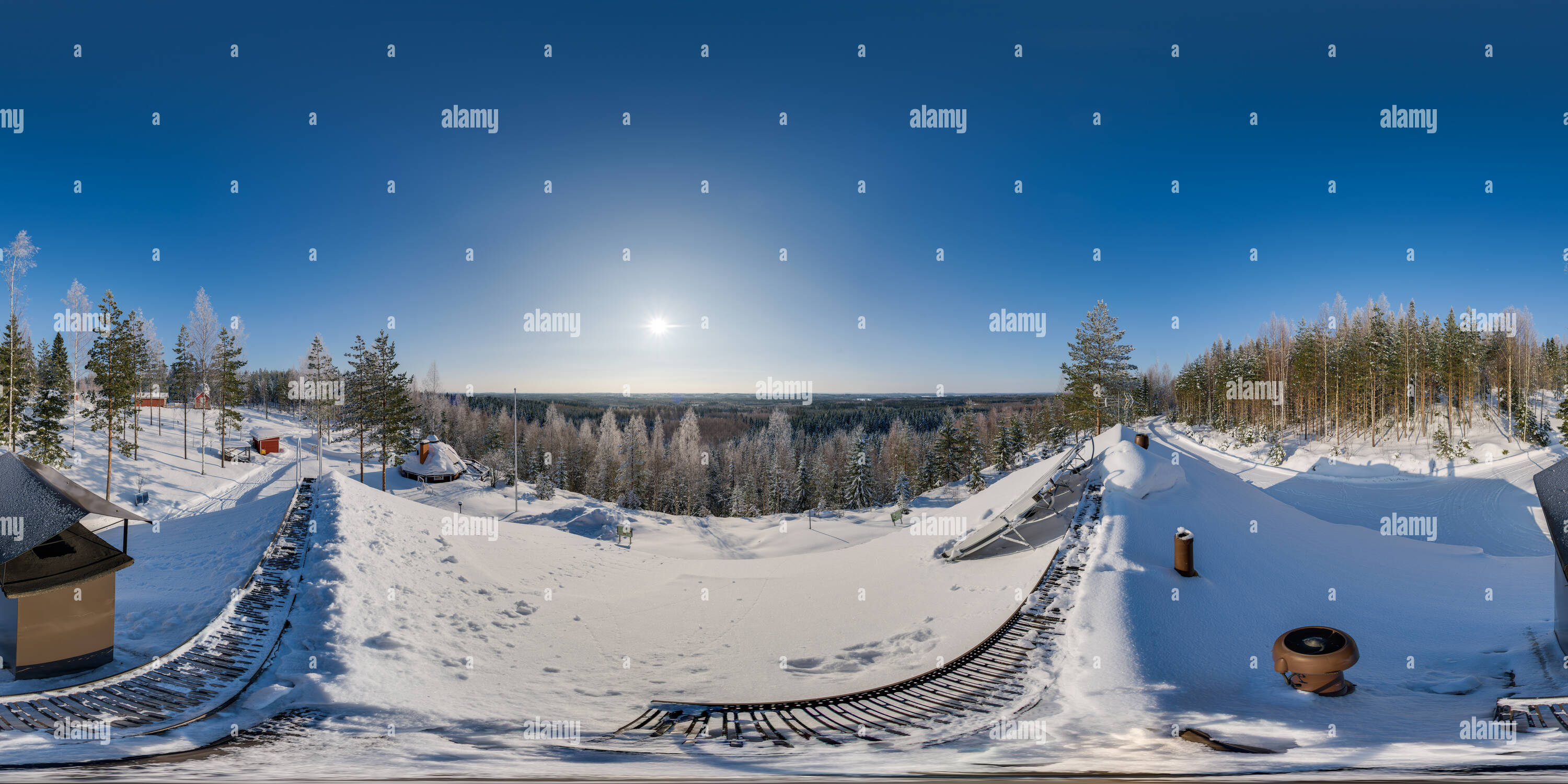 360° view of Snowy winter landscape viewed from the roof - Alamy