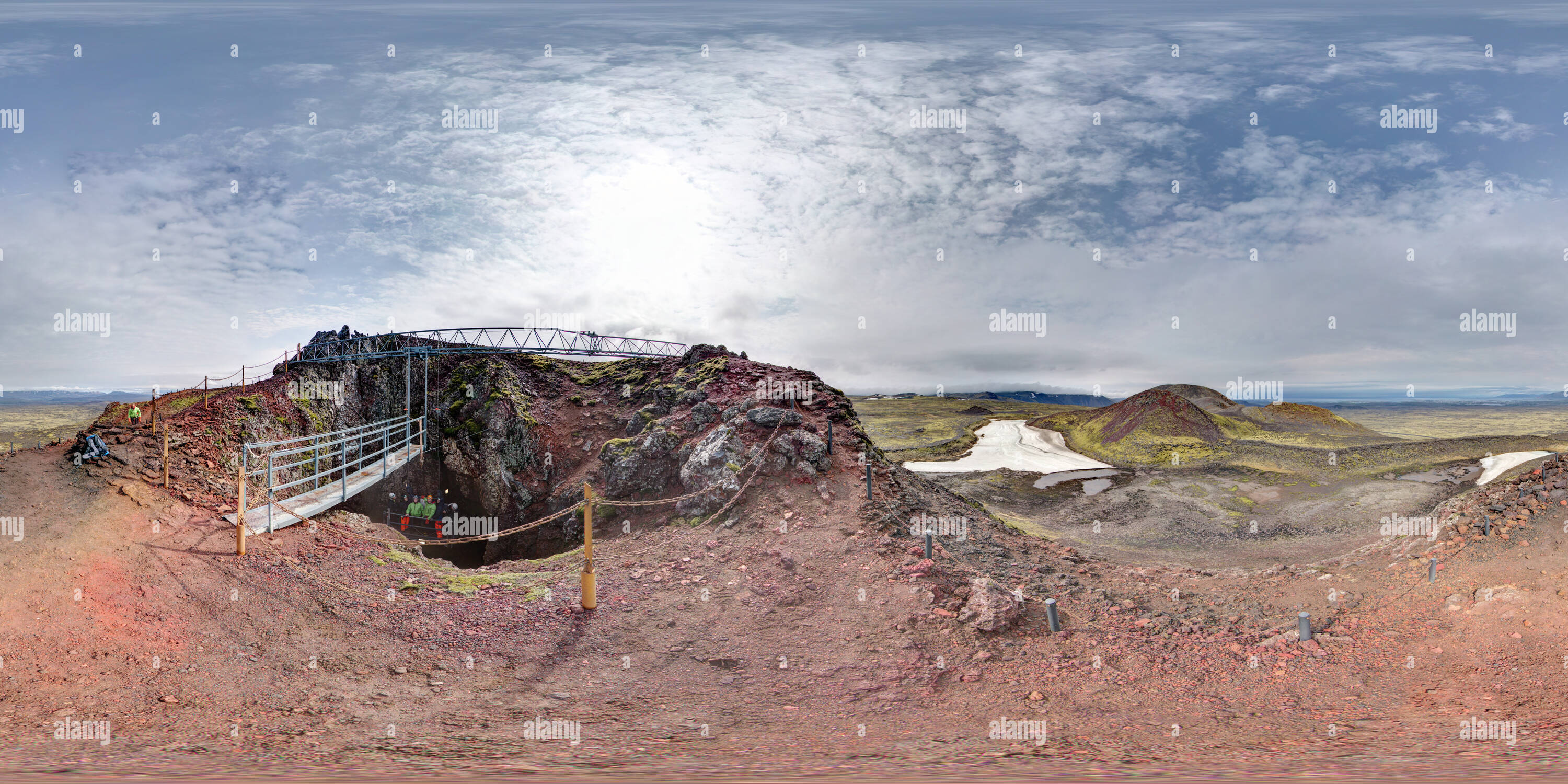 Thrihnukagigur hi-res stock photography and images - Alamy