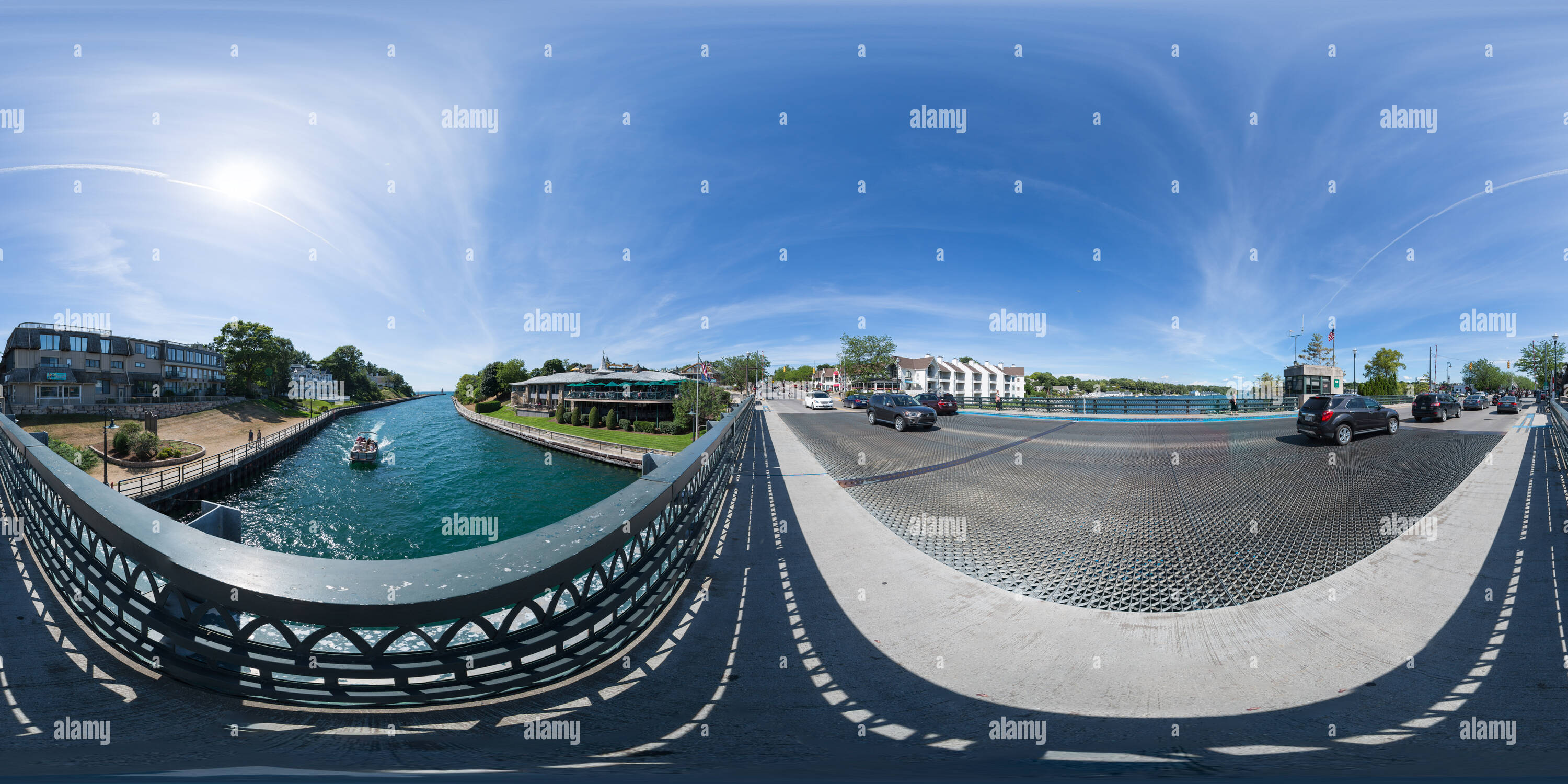 Charlevoix bridge hi-res stock photography and images - Alamy