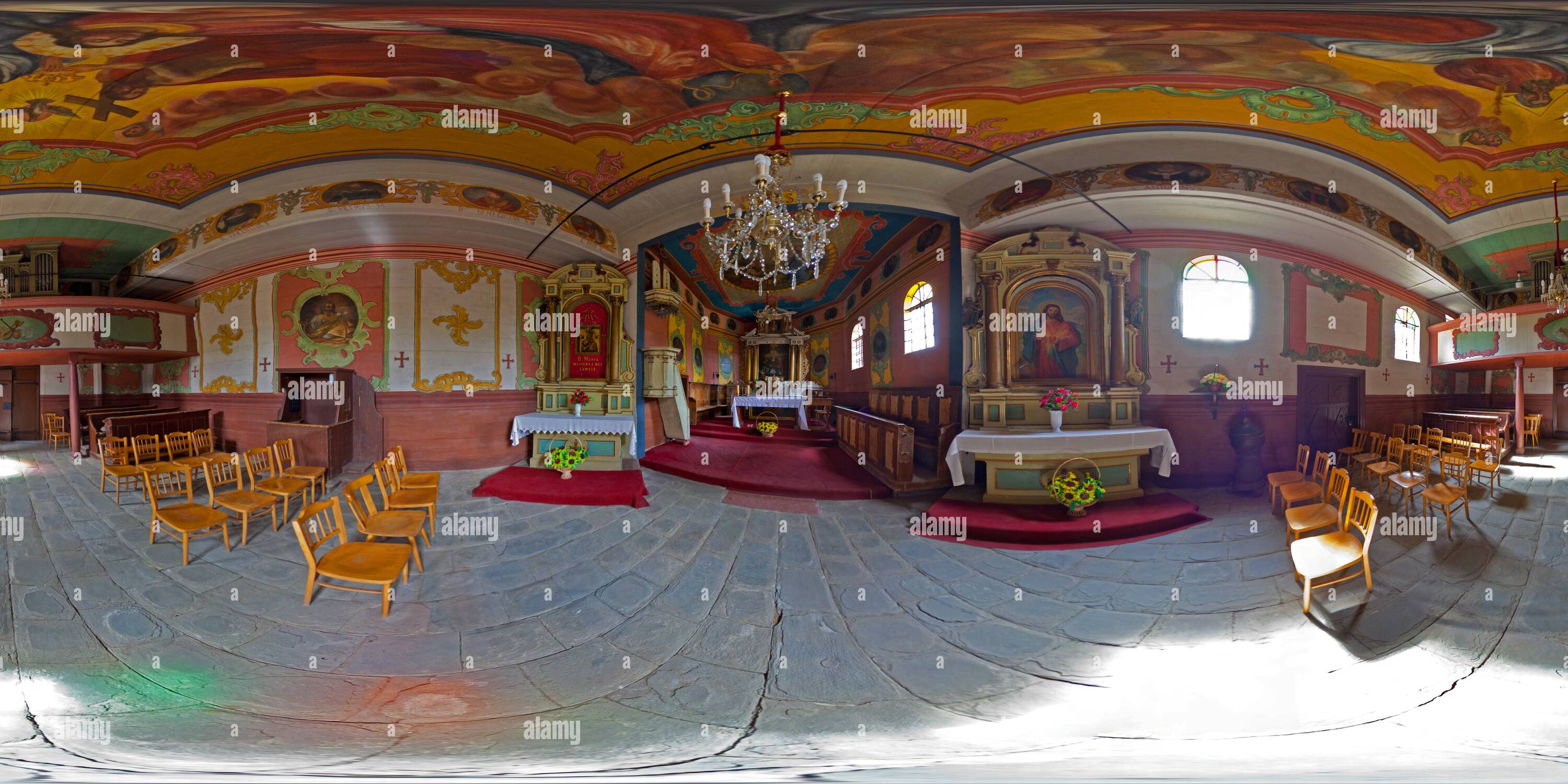 360° view of Jodlownik, wooden church - interior - Alamy