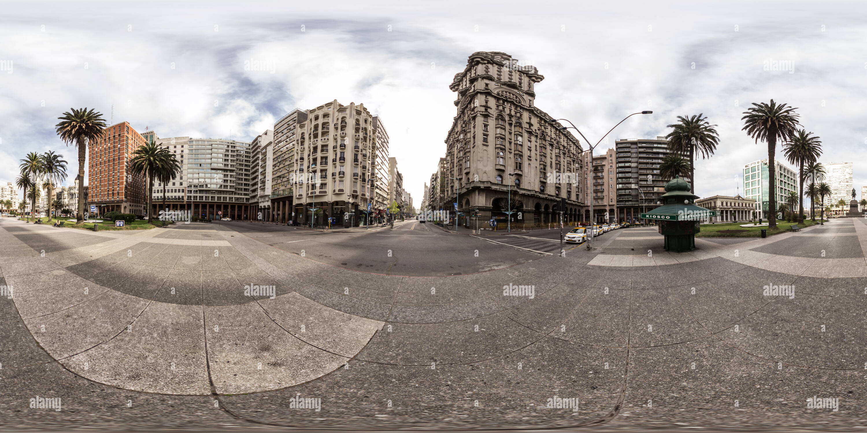 Frente de casa hi-res stock photography and images - Alamy