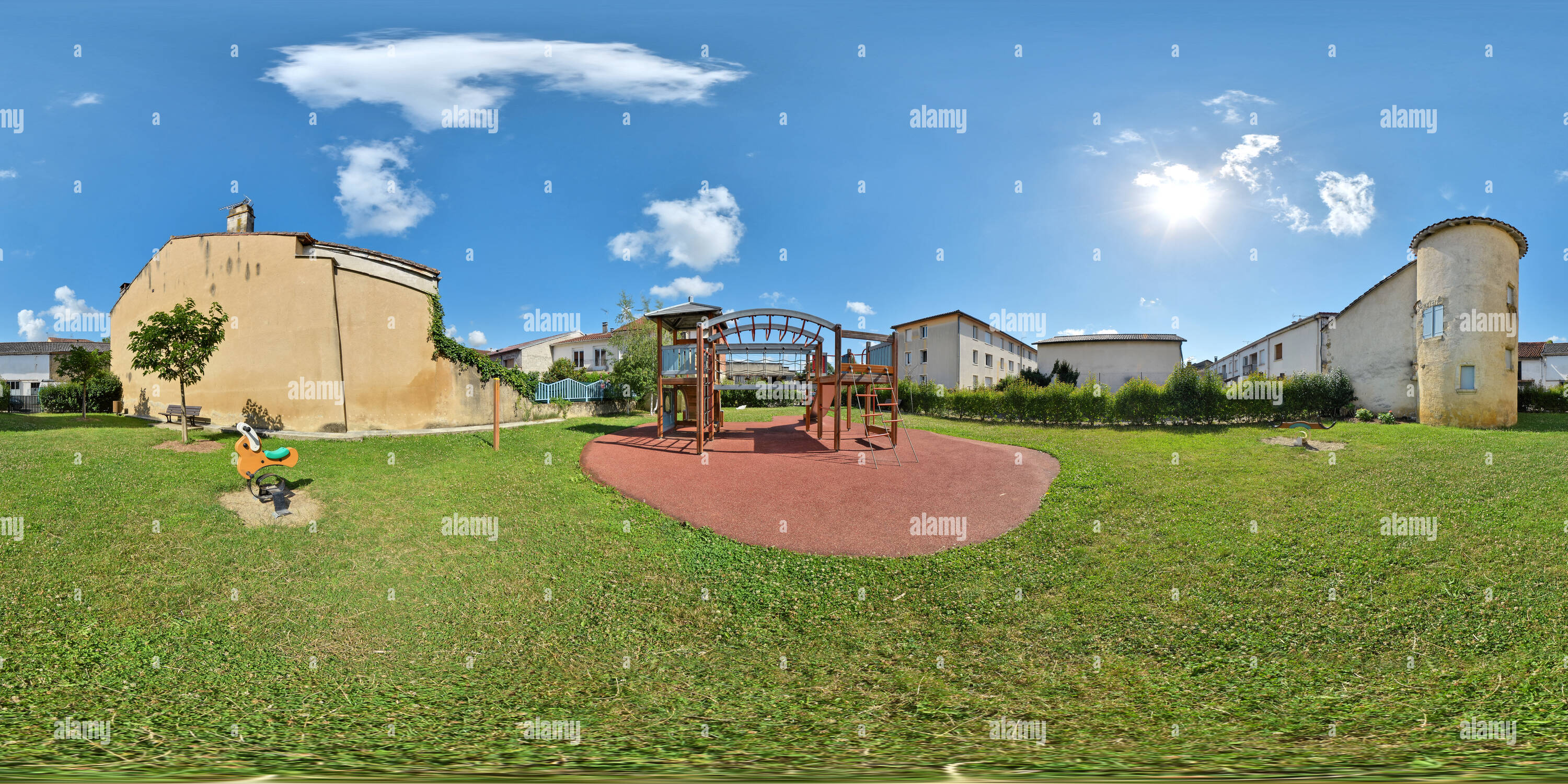 360° view of Tour de l'hôpital Saint-Jacques de Vic-Fezensac - France ...