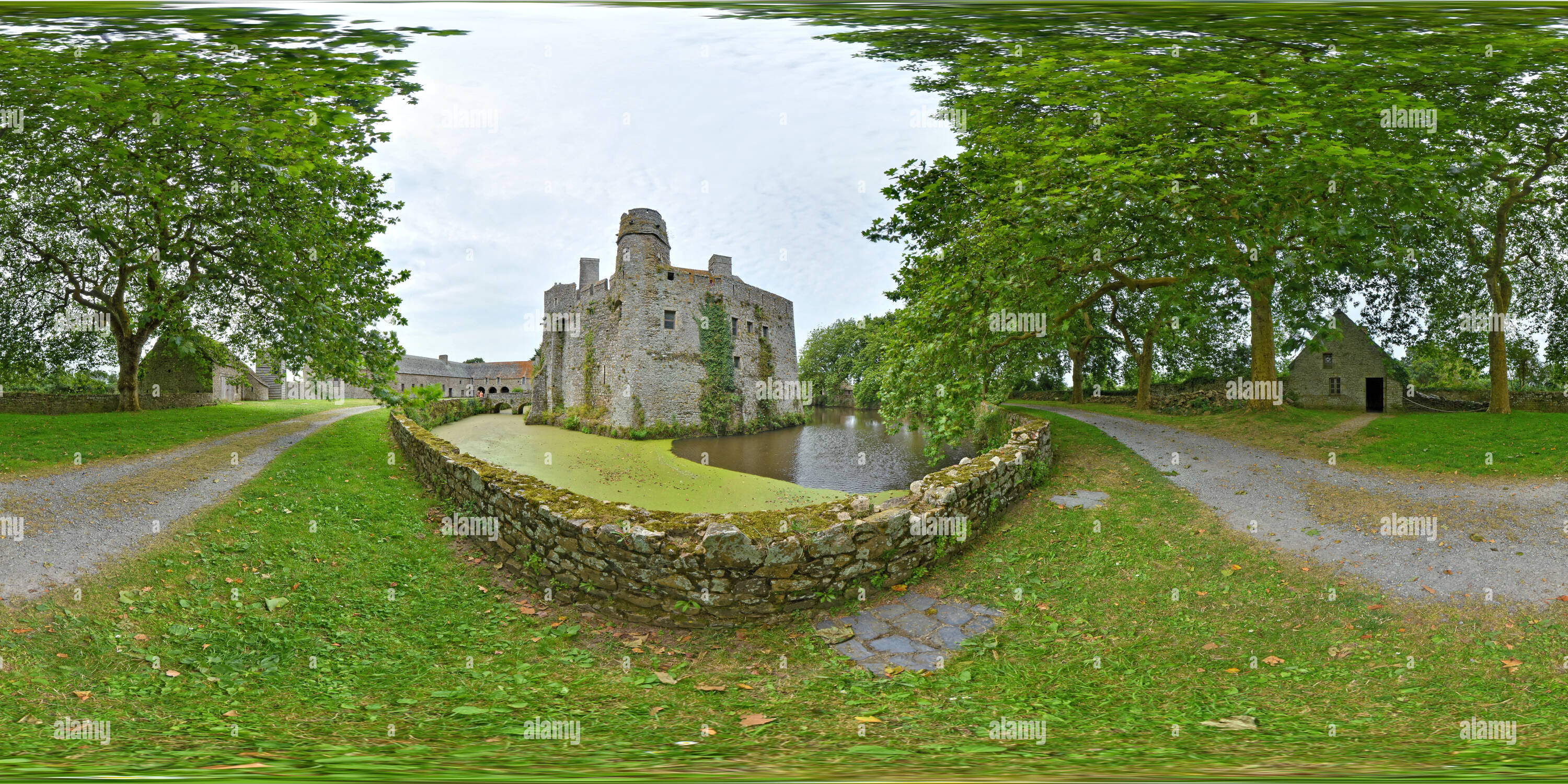 360° view of Le château de Pirou - France - Alamy