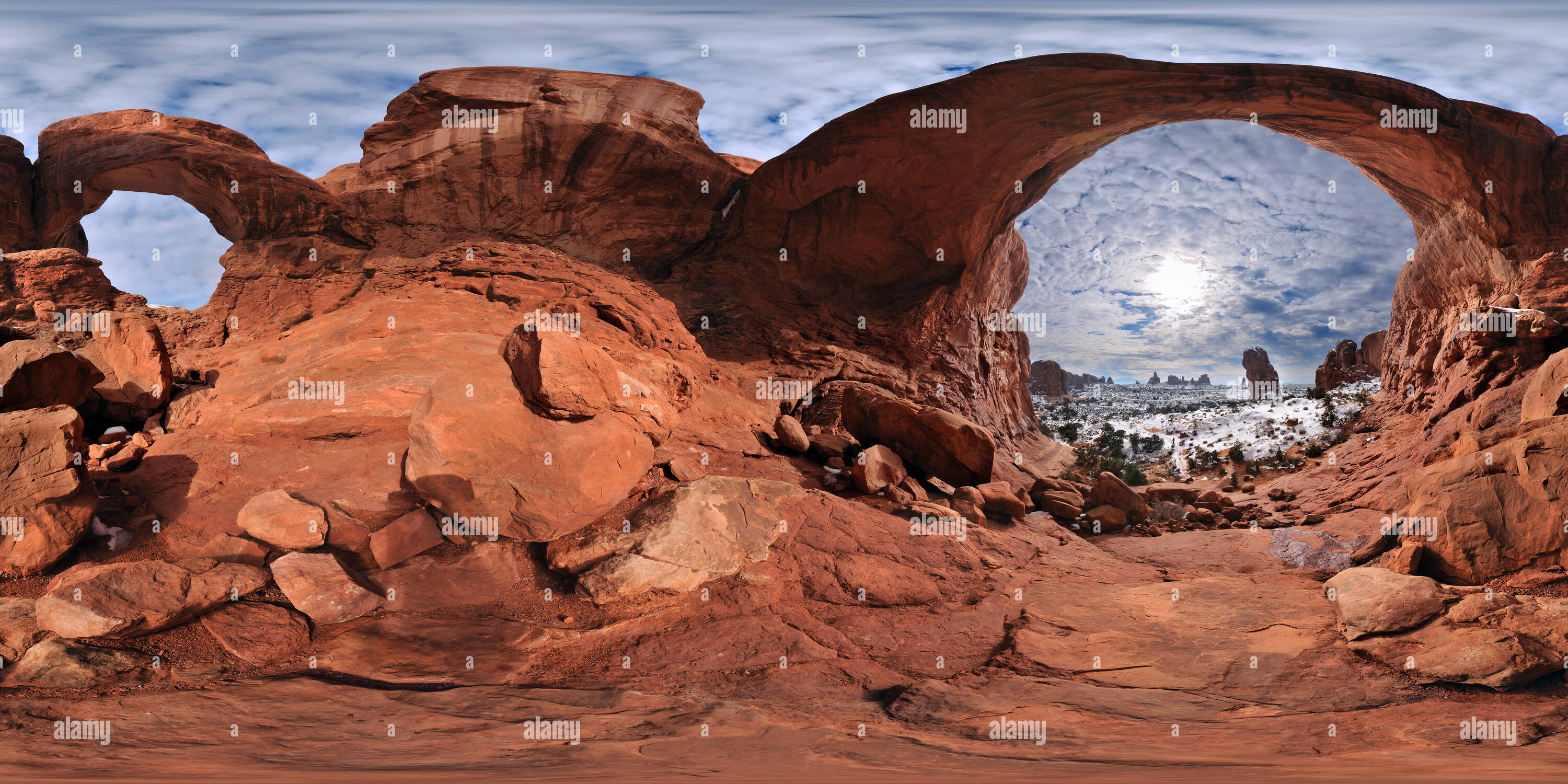 360° view of Rock Formation "Double Arch" in Arches Nat. Park, Utah ...