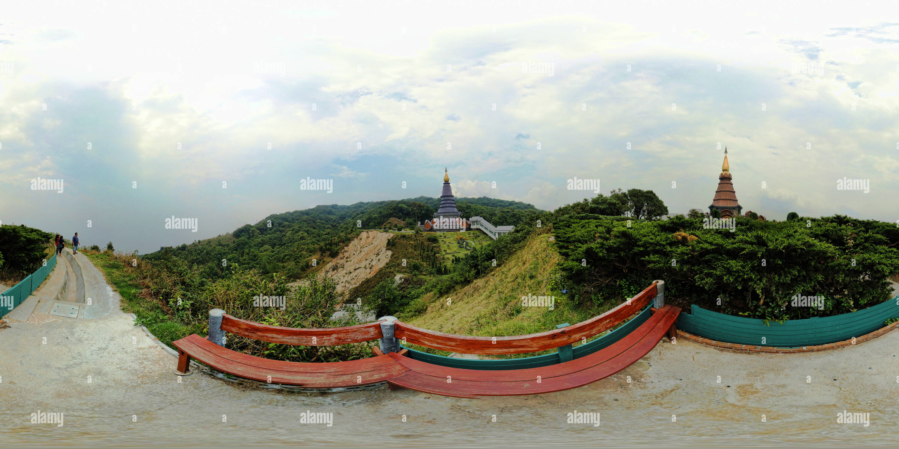 360° view of Doi Inthanon - Two Towers, Thailand - Alamy