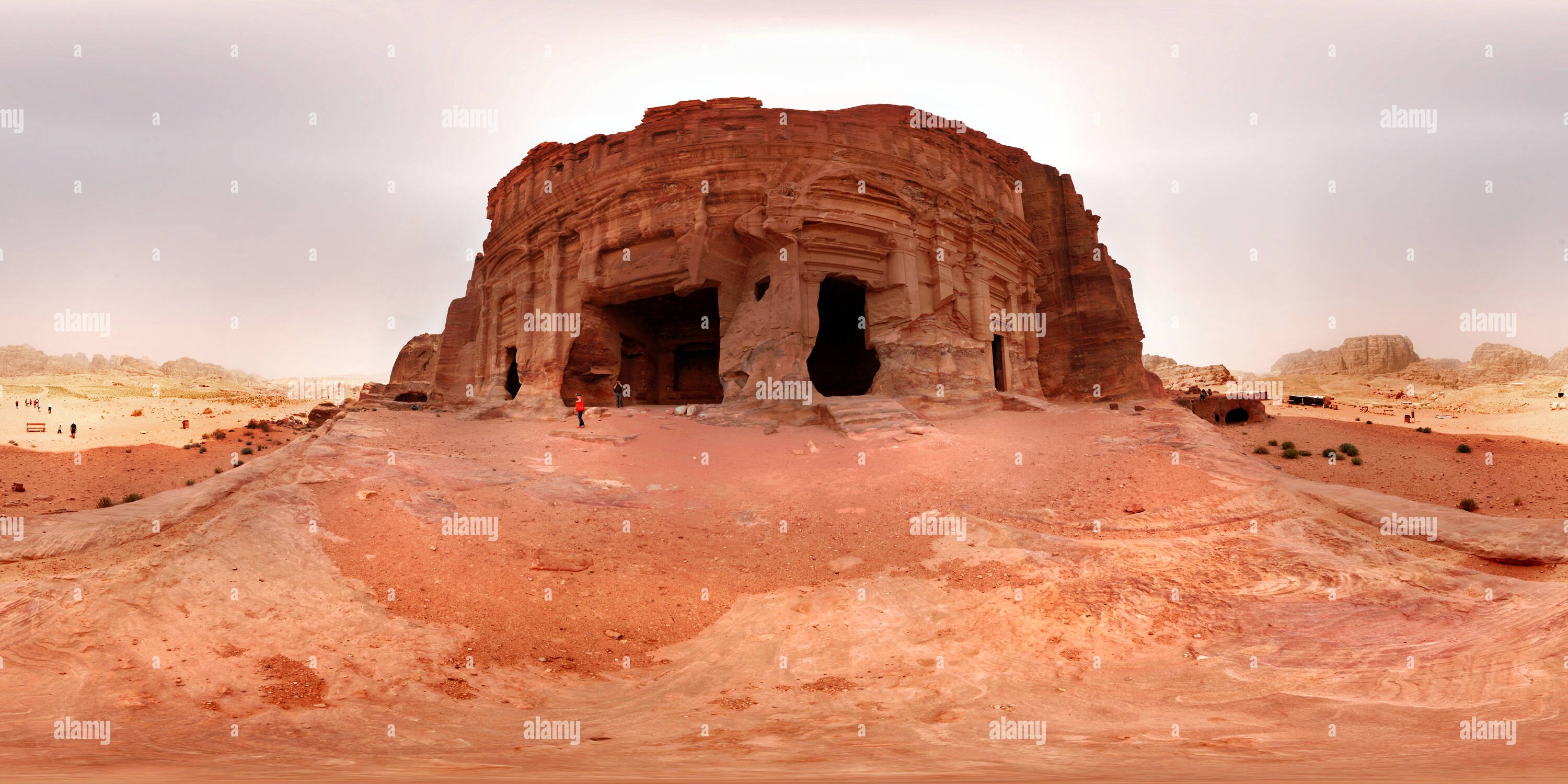 360° view of Royal Tombs, Petra - Alamy