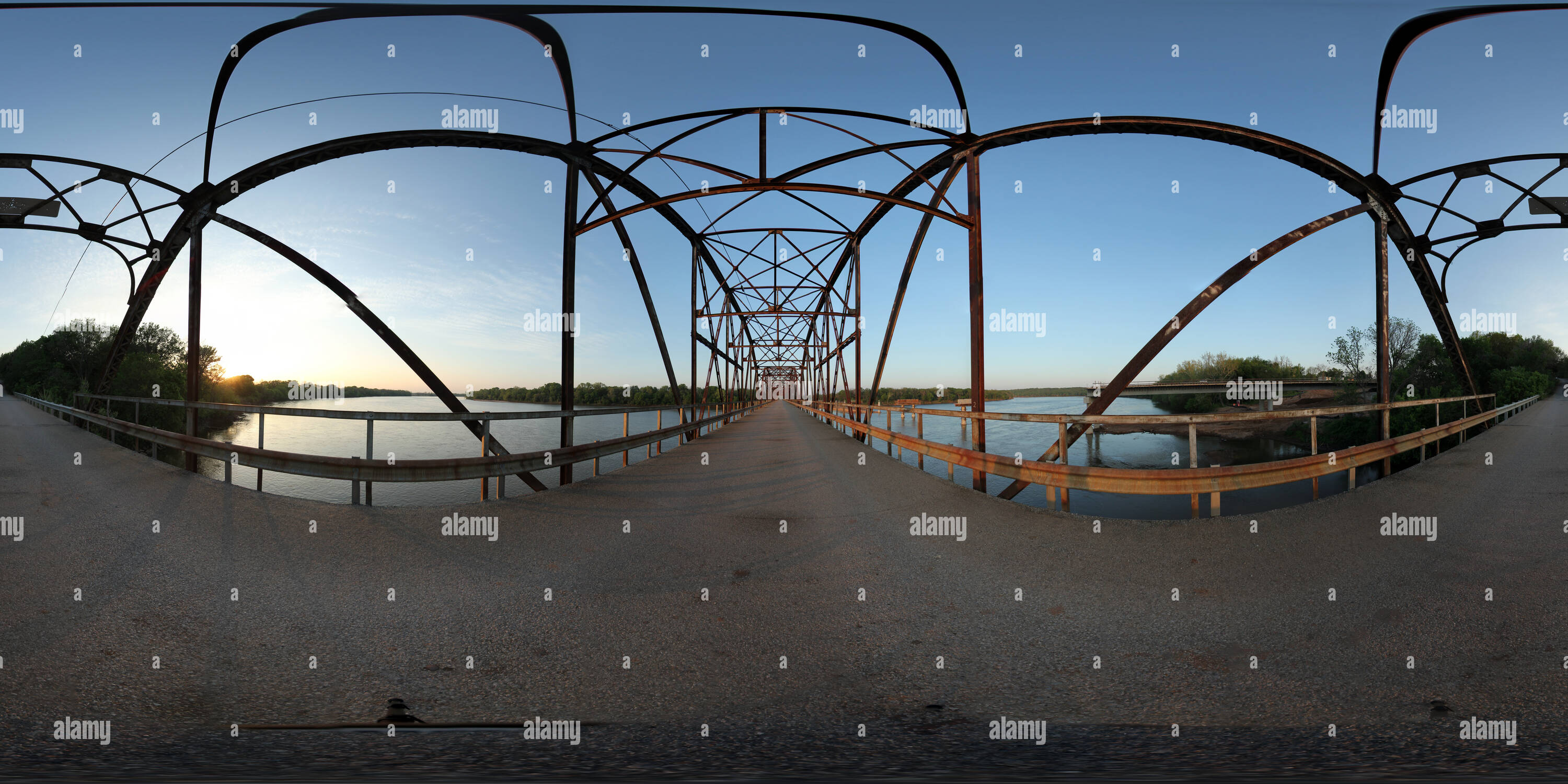 360° view of Old Blackburn Bridge - Alamy