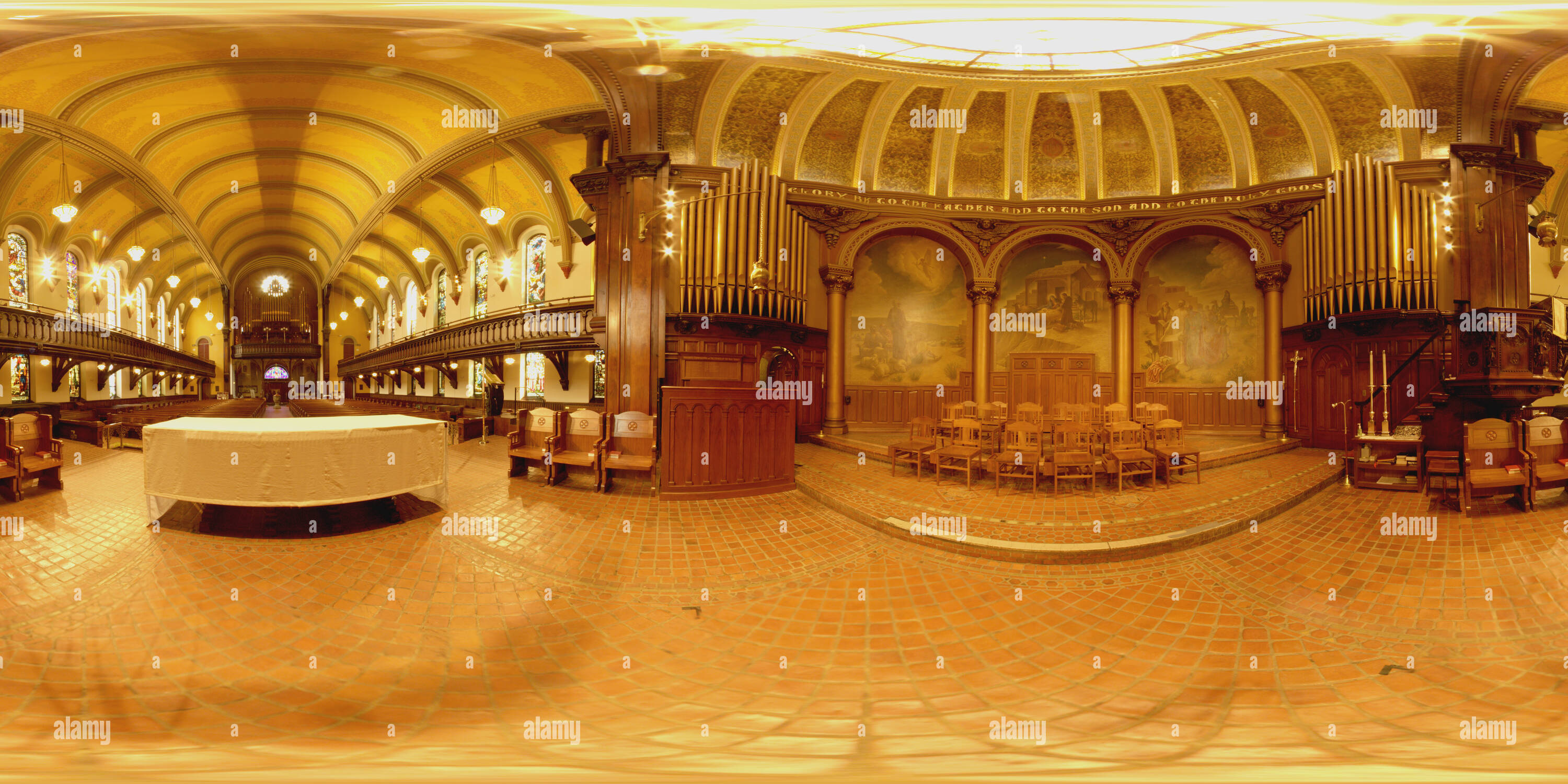 360° view of The Church of the Holy Trinity on Rittenhouse Square in ...