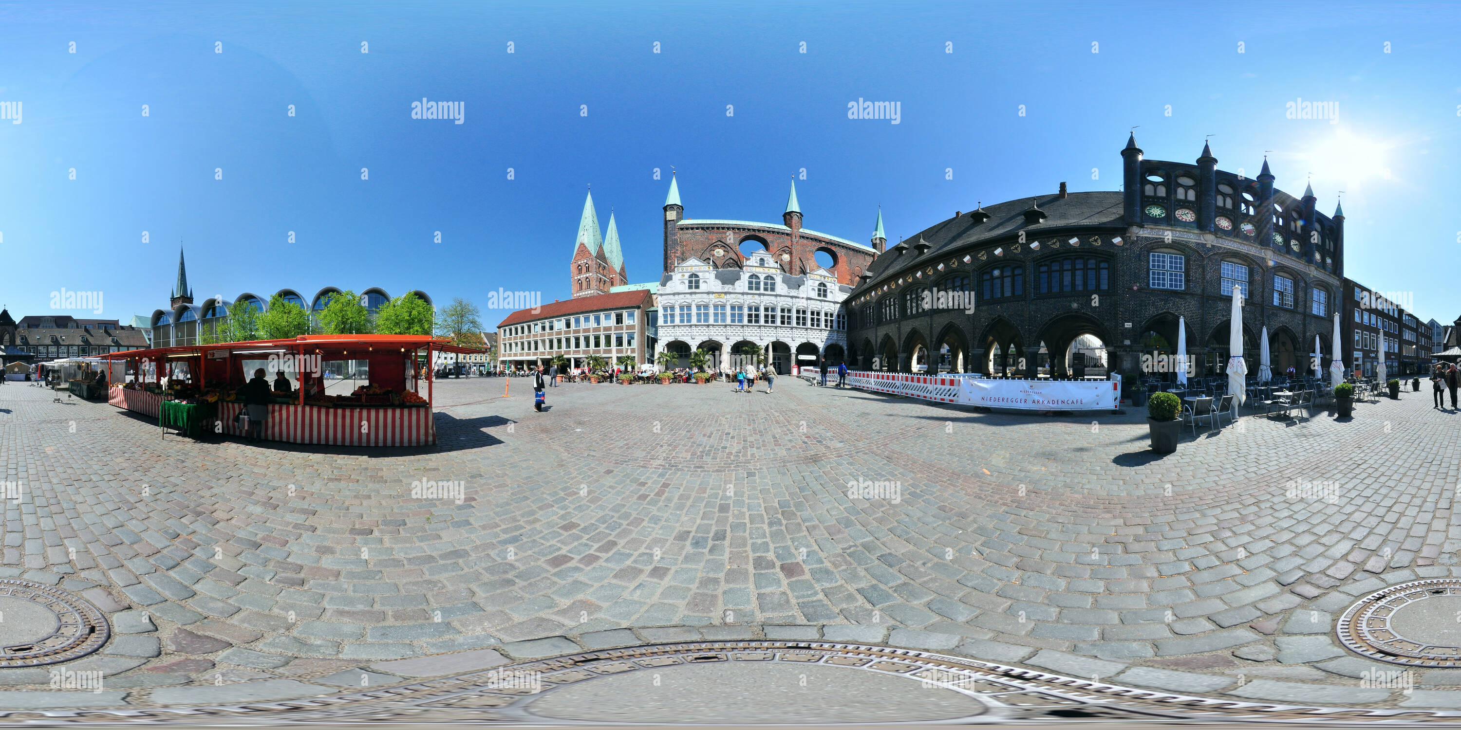 360° view of Lübeck - Rathaus-Platz - Alamy
