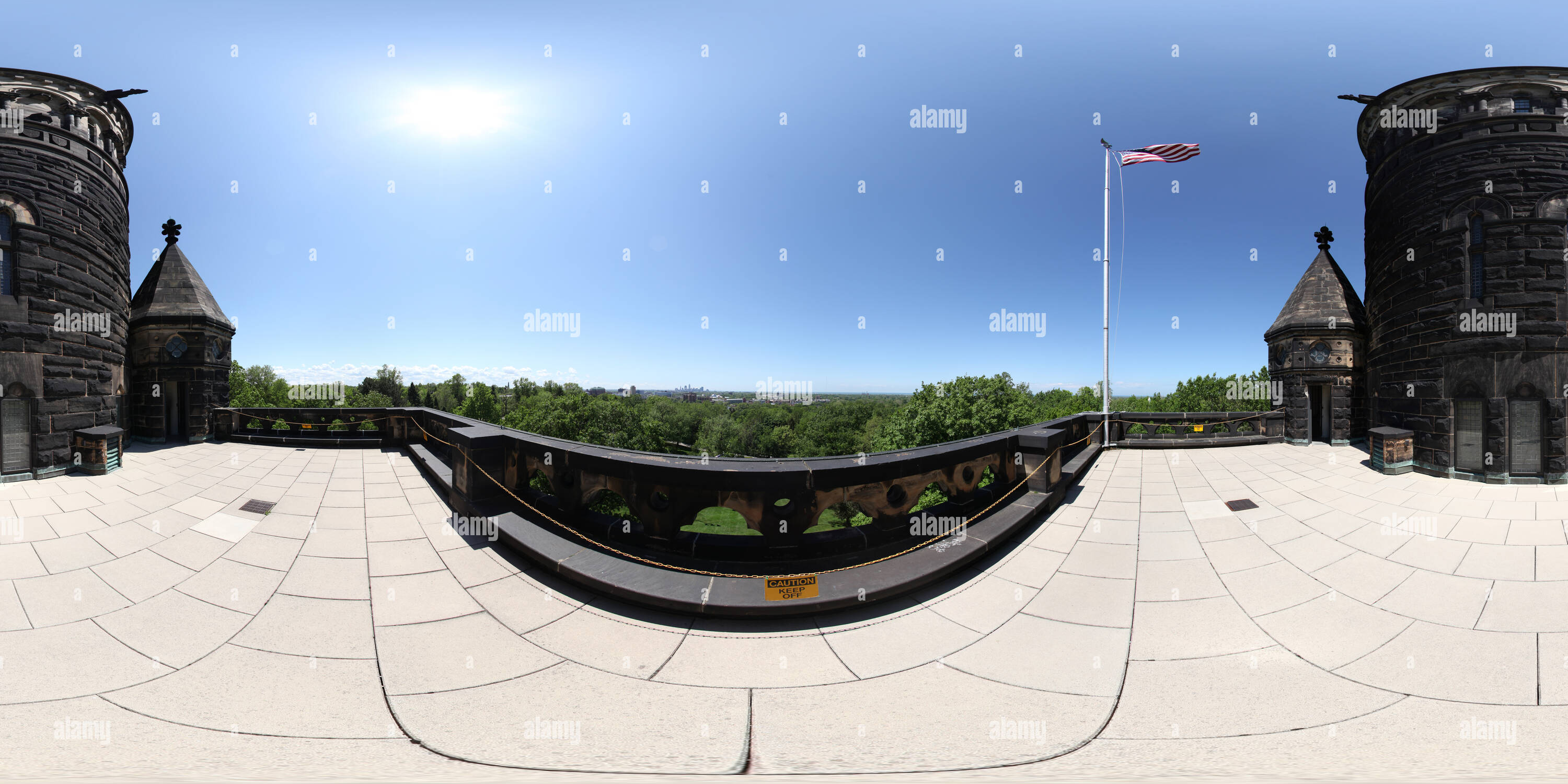 360° view of James Garfield Monument, Observation Balcony - Alamy