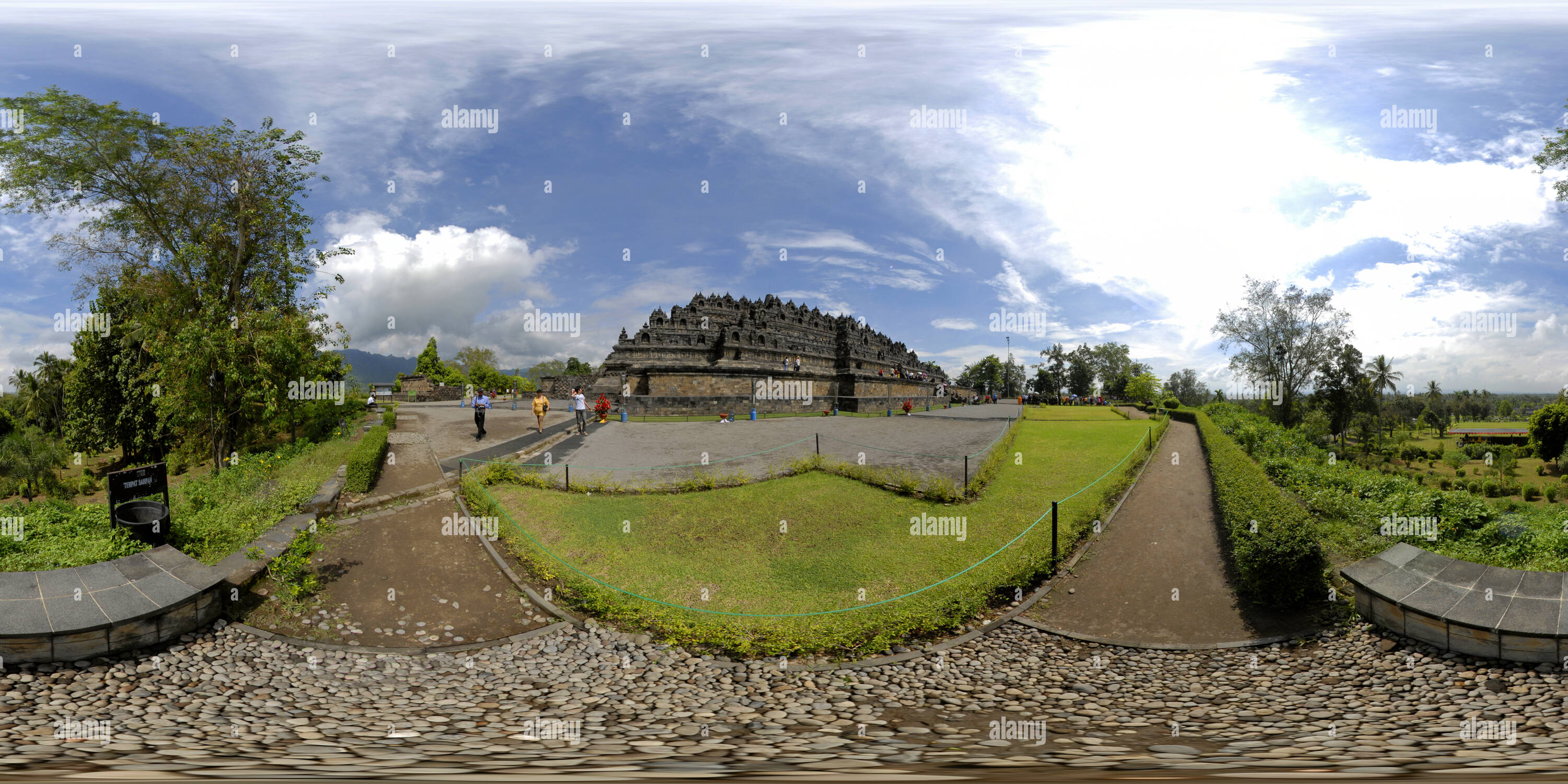 360° view of Borobudur Temple Sideview - Alamy