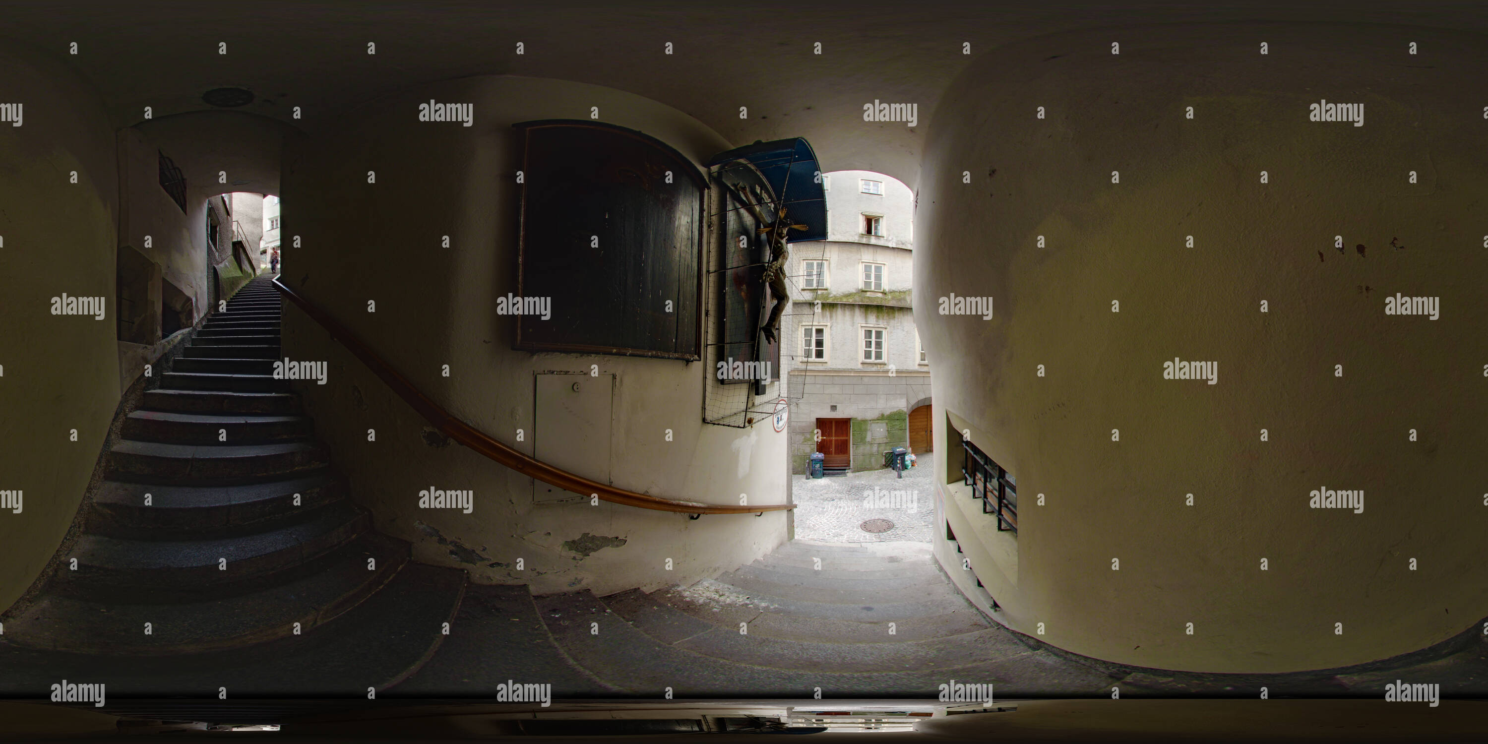 360° view of Salzburg - Imbergstiege - lower entrance in the Steingasse ...