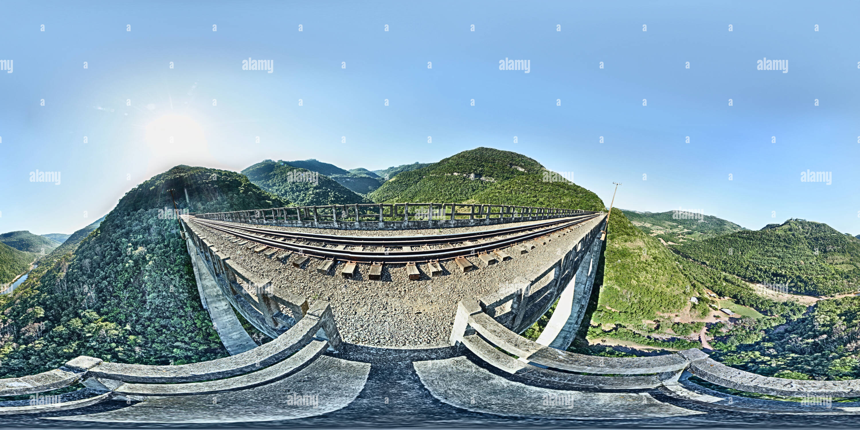 Viaduto 13 hi-res stock photography and images - Alamy