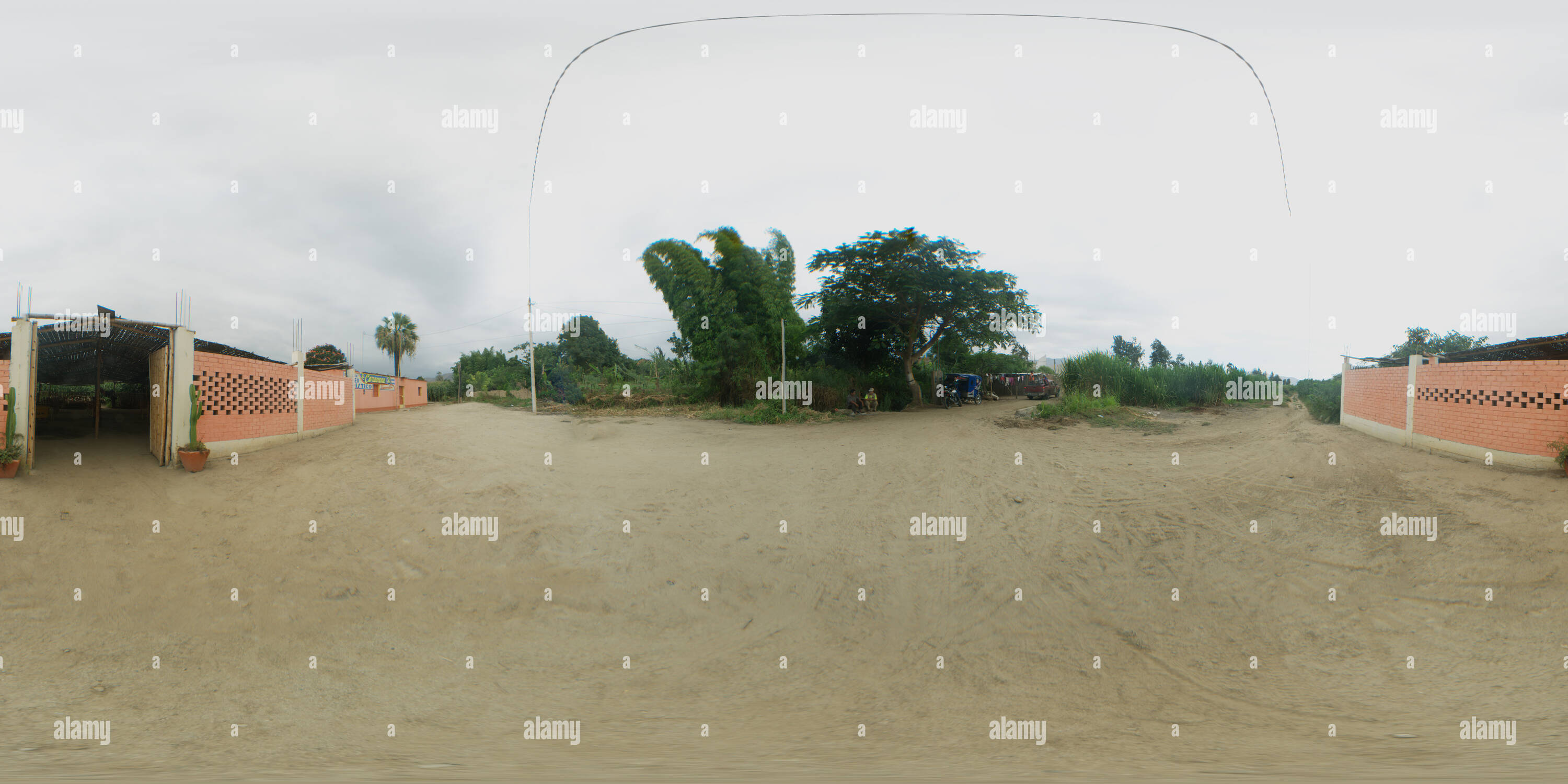 360° view of The Carvavan II, camping zone in Moro, Peru - Alamy