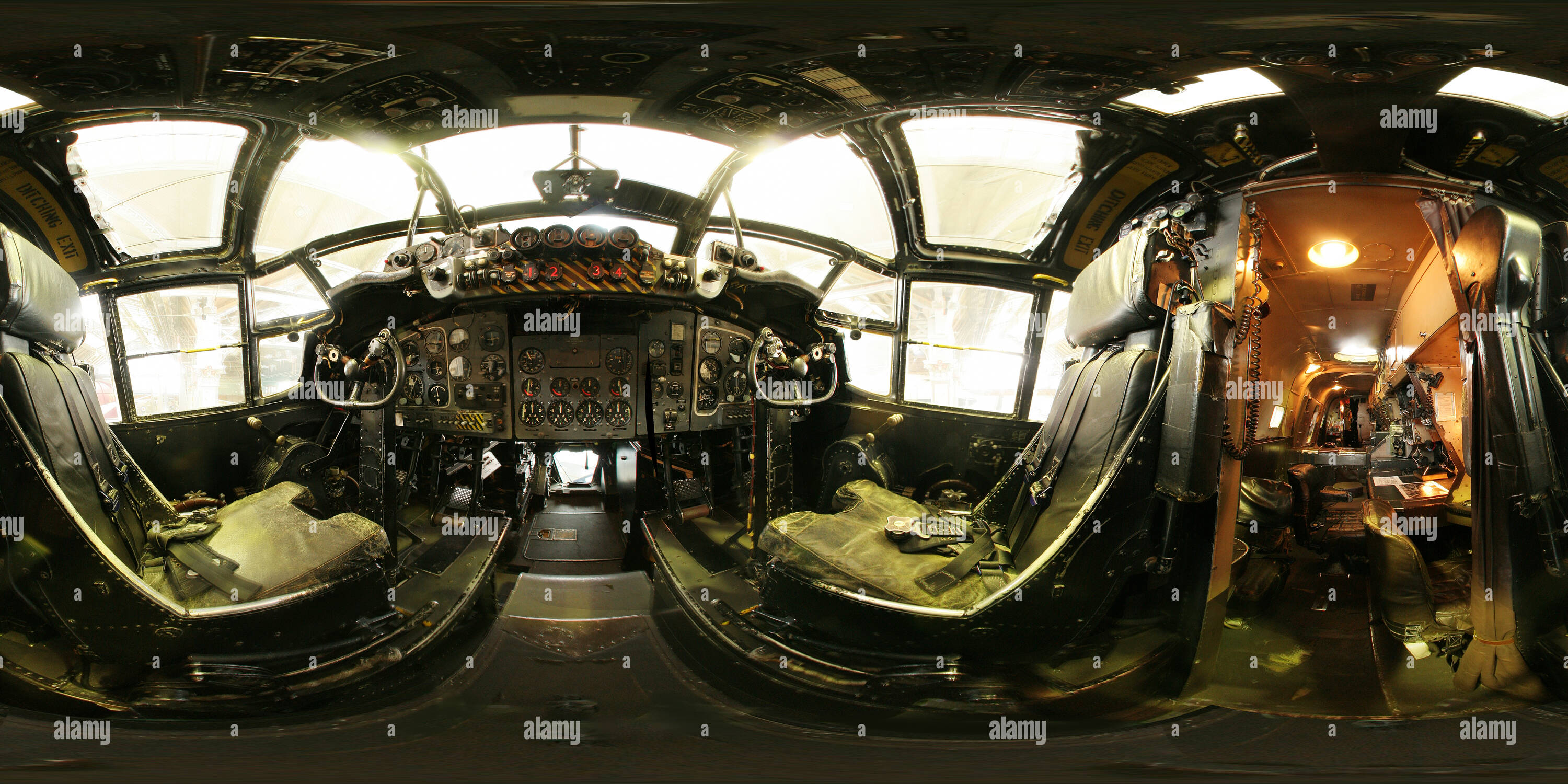 Avro shackleton hi-res stock photography and images - Alamy