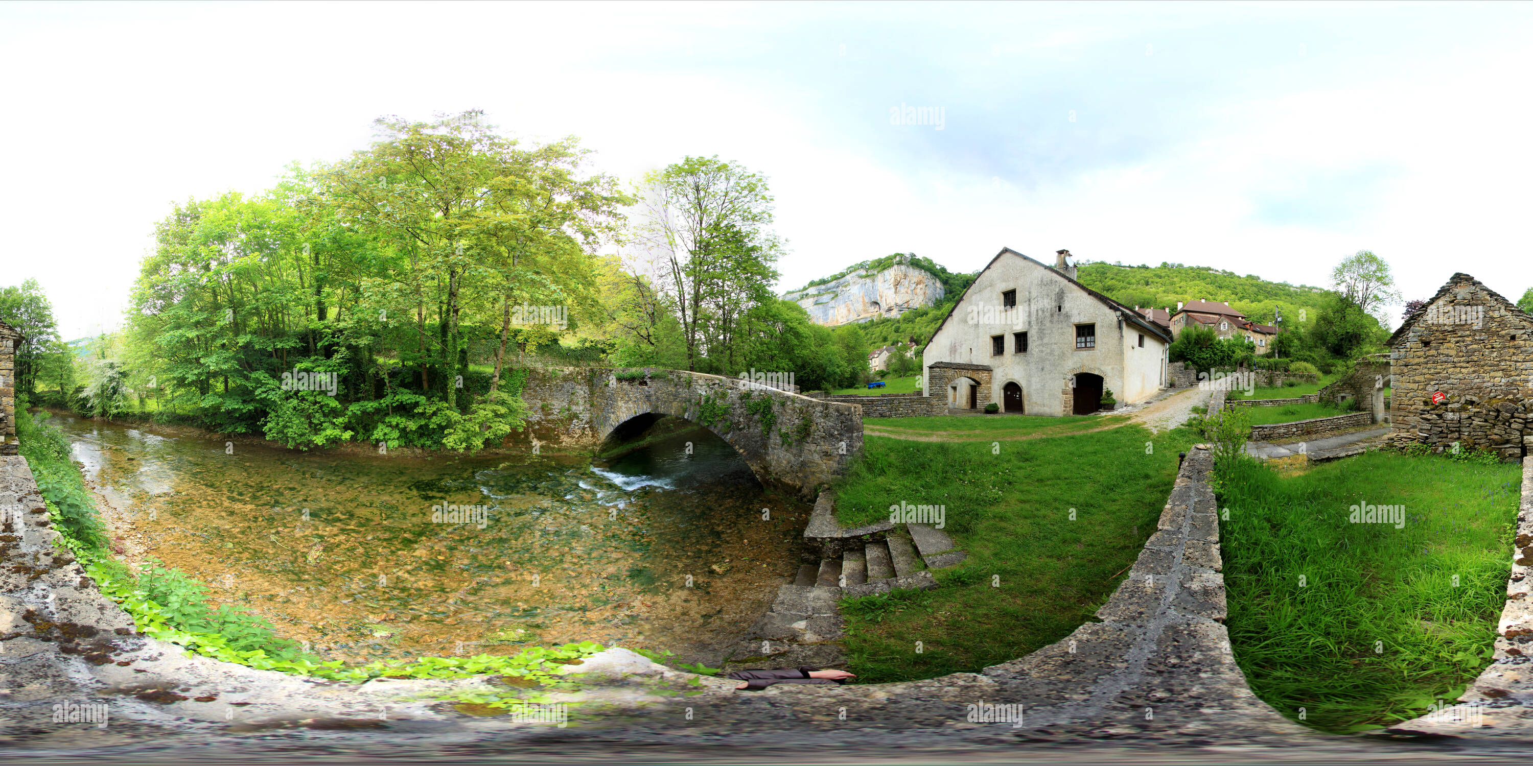 360° view of Beaume les messieurs Rivière - Alamy