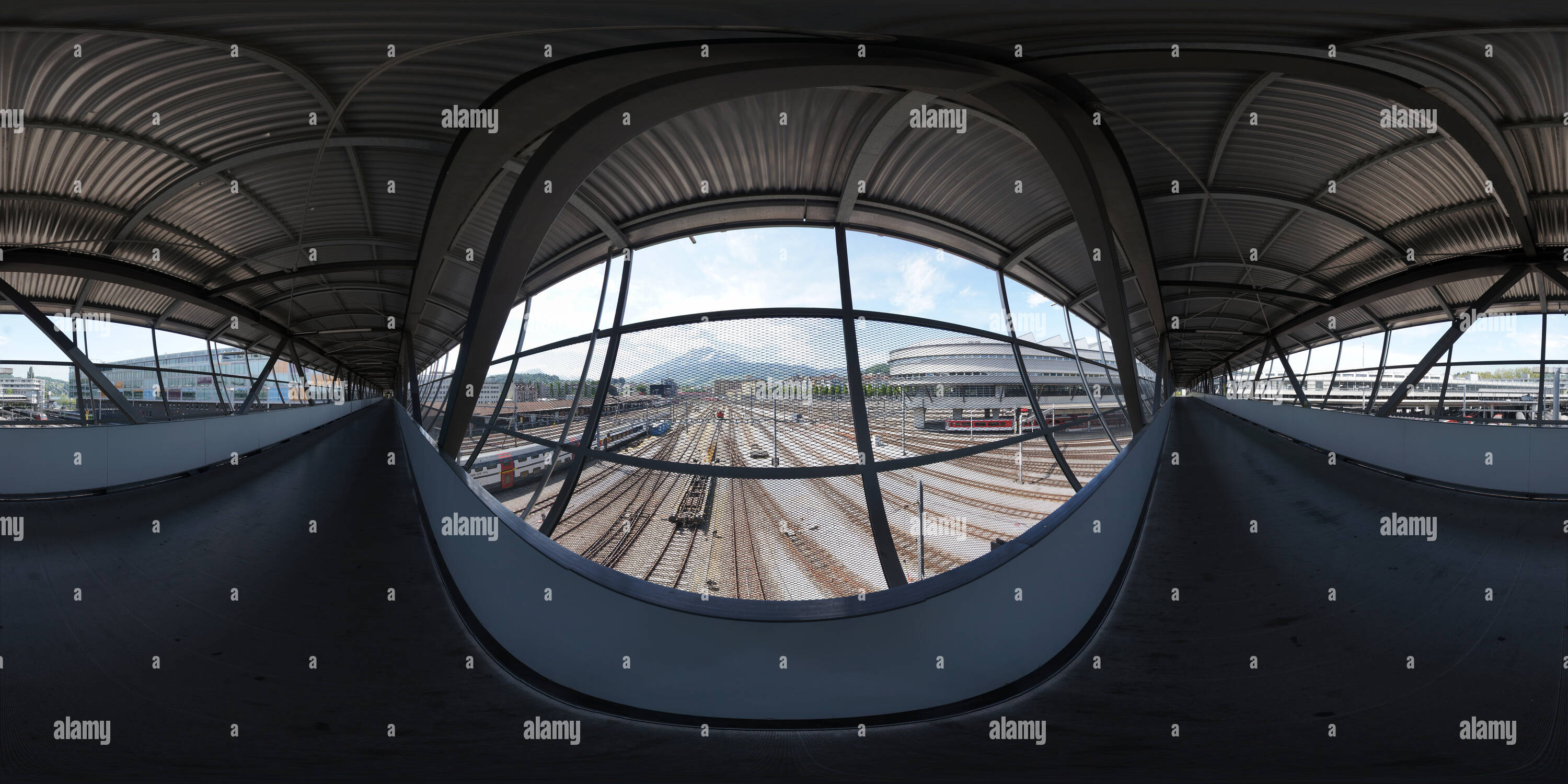 360° view of Switzerland Lucerne University Passerelle - Alamy