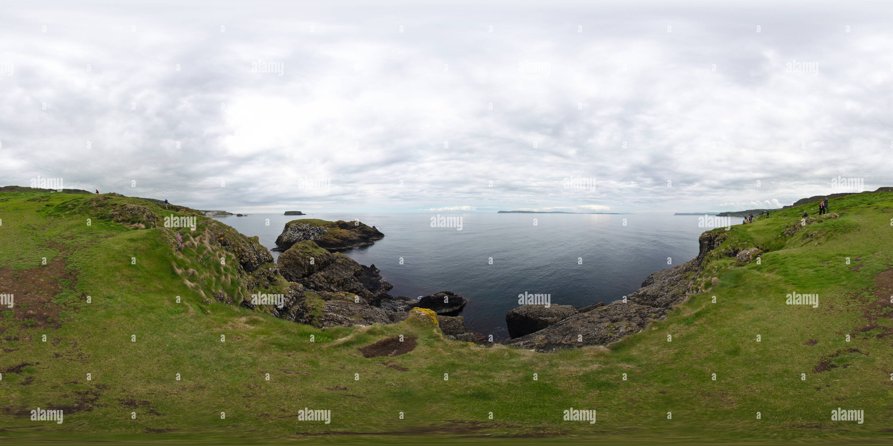 360° view of Carrick A Rede, Northern Ireland #4 - Alamy