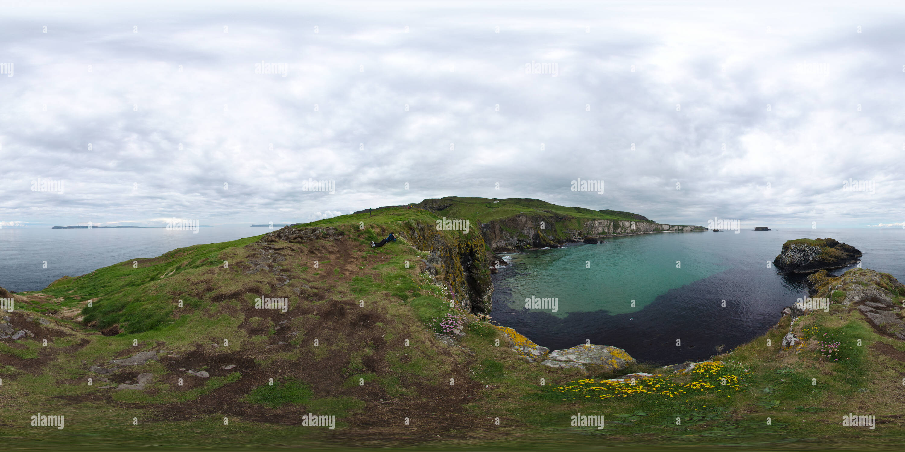 360° view of Carrick A Rede, Northern Ireland #5 - Alamy