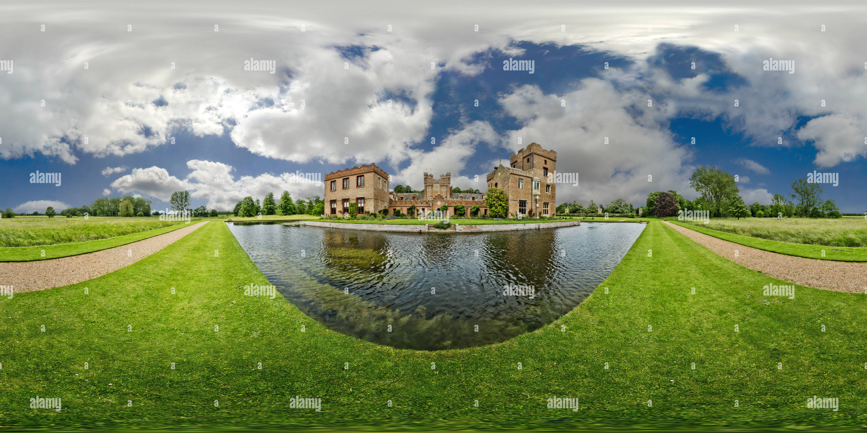 Oxburgh hall hi-res stock photography and images - Alamy