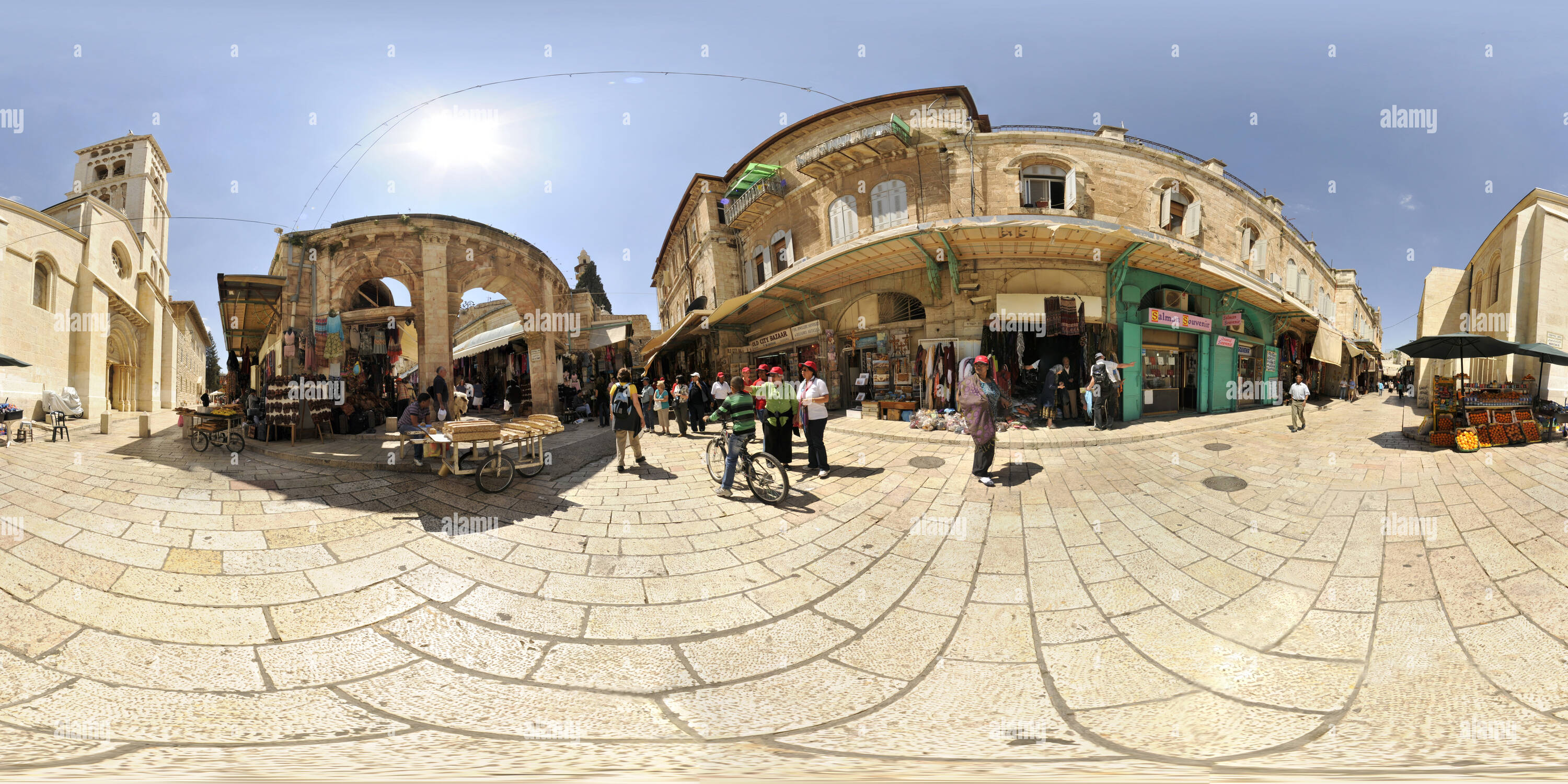 360° view of Jerusalem Old City Near The Holy Sepulchre Church - Alamy