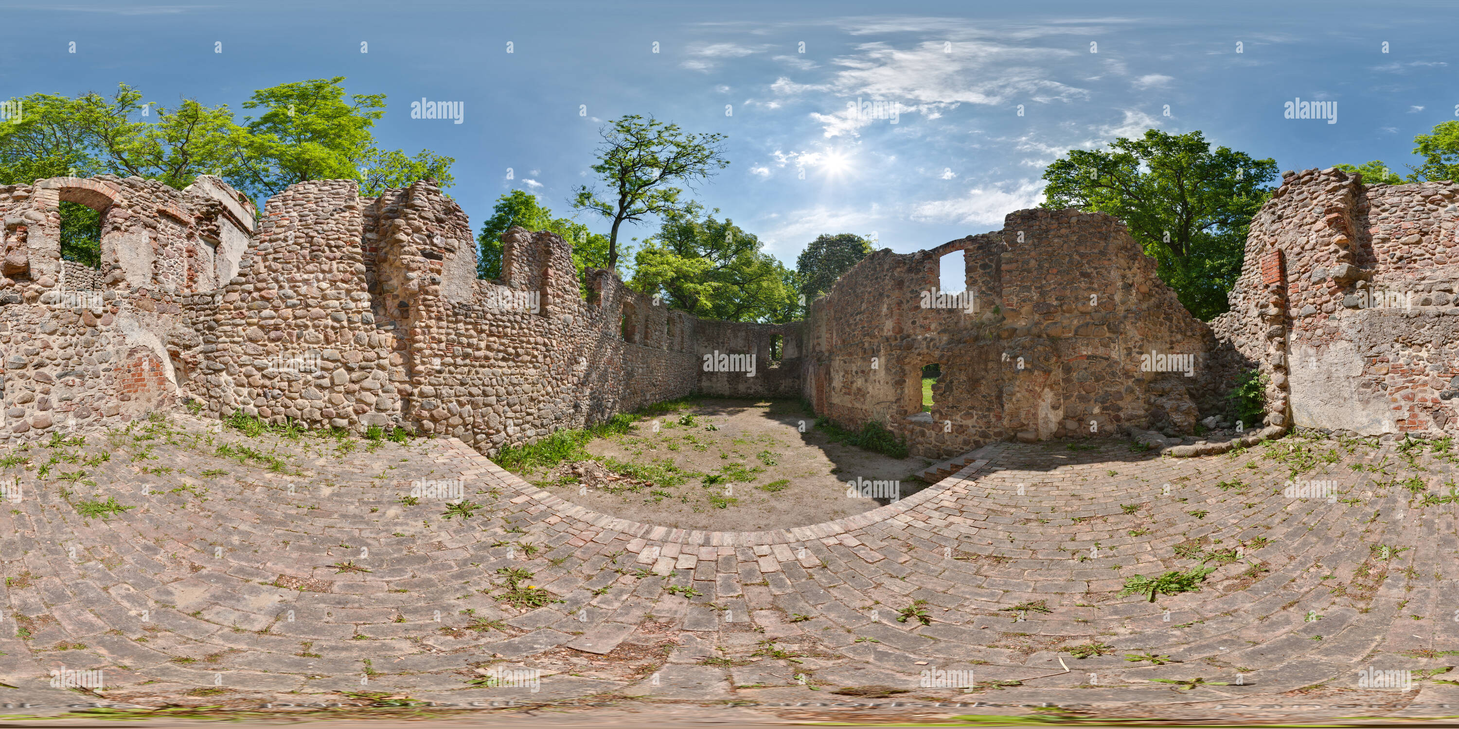 Ruine landskron hi-res stock photography and images - Alamy